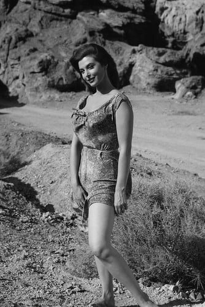 Tina Louise Sexy Barefoot By Road Side Leggy Pin Up 24x36 Poster
