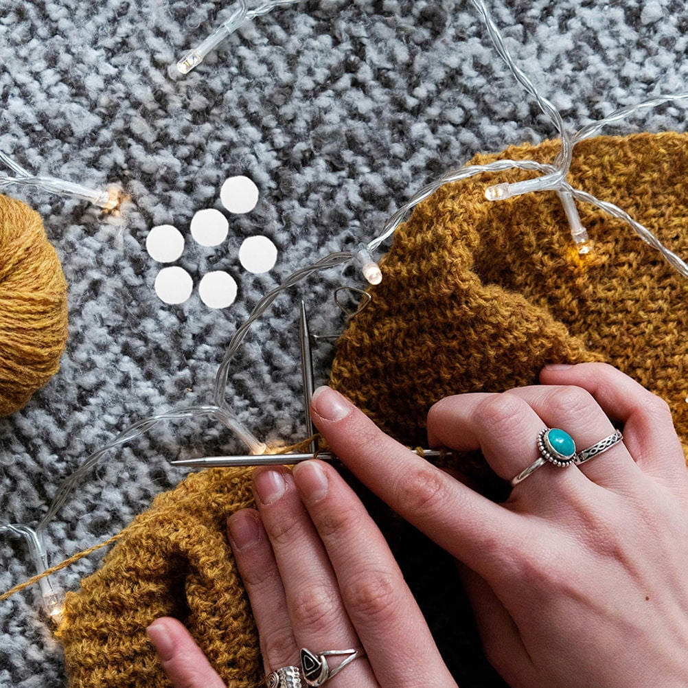 Tineasur Crafters White Polyester Pom Poms 30Pcs 1.97In Soft and Fluffy ...