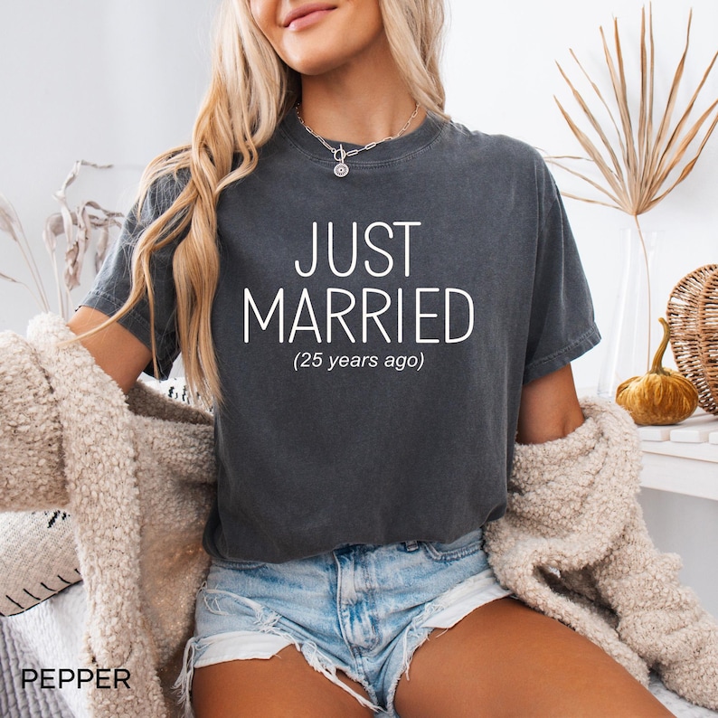 Tiny Hug Just Married 25 Years Ago T-Shirt 25th Anniversary Gift ...