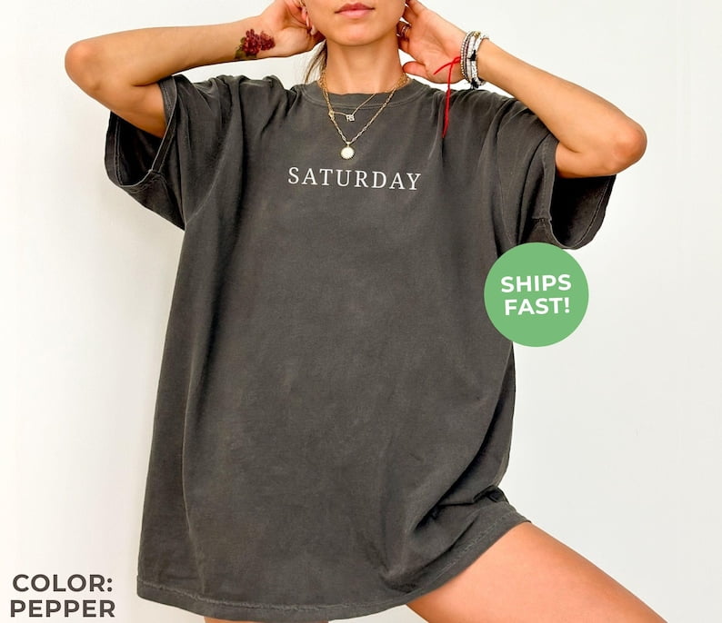 Tiny Hug Saturday T-Shirt Minimalist Day Of The Week Quirky Gen Z ...