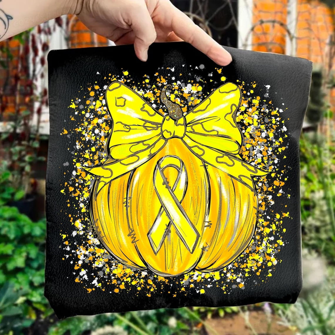 Tiny Hug Yellow Ribbon Pumpkin : Bladder Cancer & Sarcoma Awareness ...