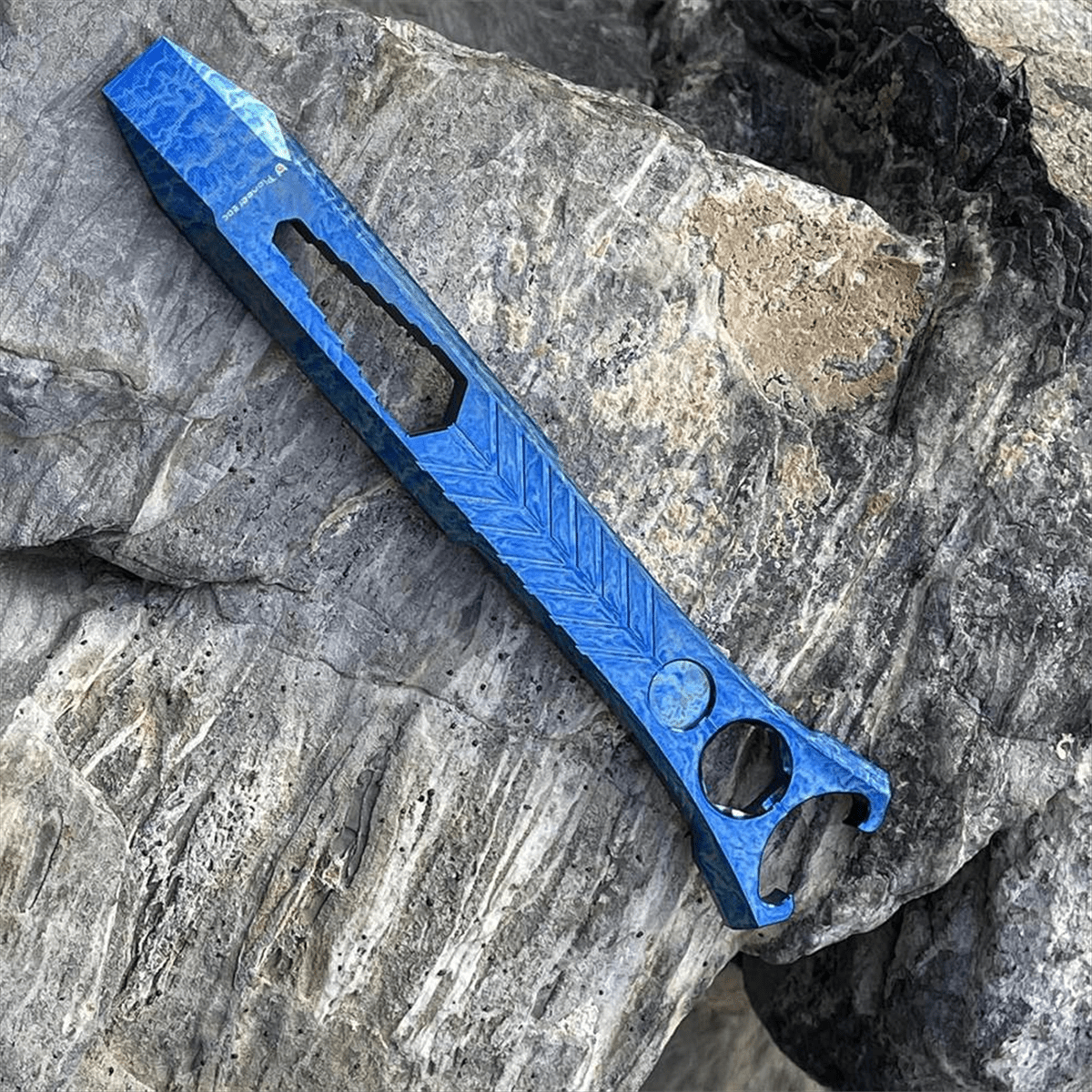 Titanium Alloy Pry Bar Multi-Tool Bottle Opener Compact Size Multi-Tool ...