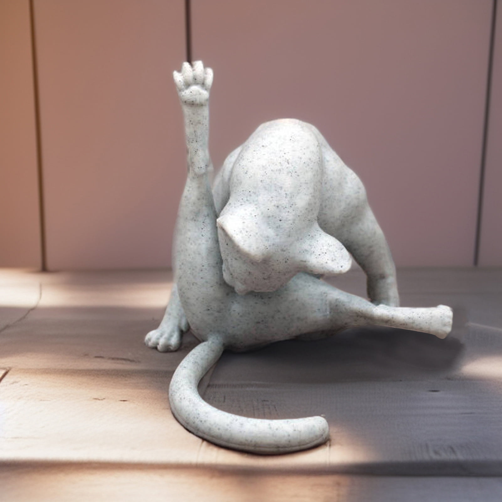 Tnobhg Funny Ass Licking Cat Figurine Vivid Appearance Cat Decor Art ...