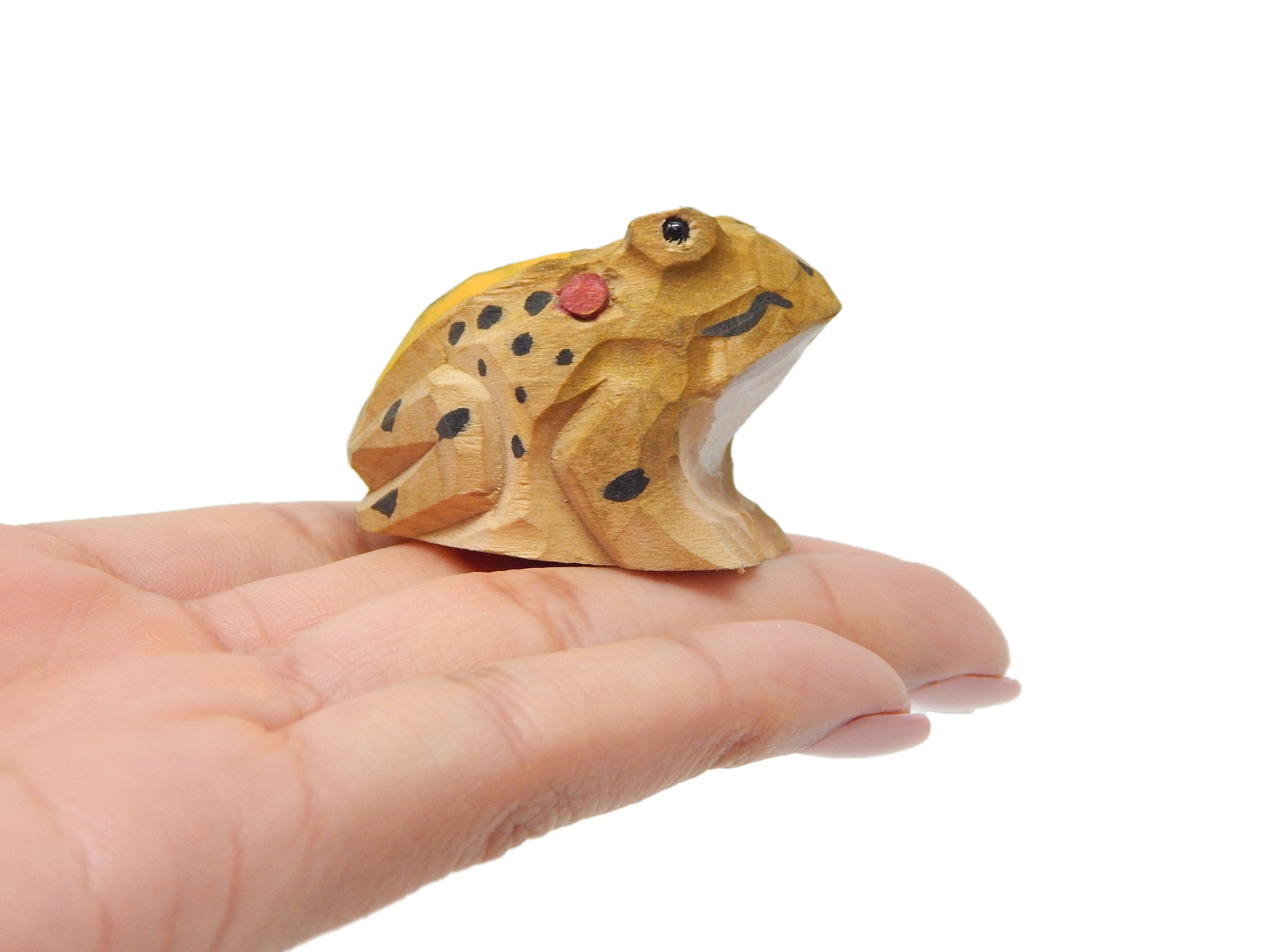 Toad Figurine Statue Decoration Small Animal Frog Art Sculpture Wood ...
