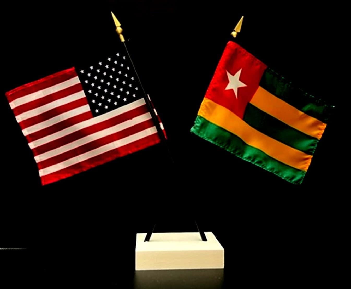 Togo Desk Flag Set; Contains One USA and One Country Flag with a White ...