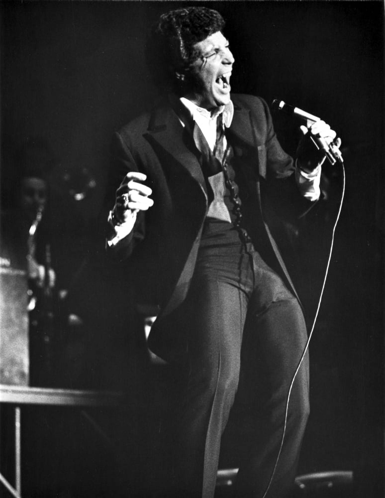 Tom Jones singing Photo Print (24 x 30) - Walmart.com
