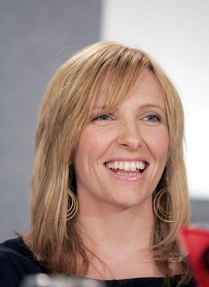 Toni Collette At The Press Conference For In Her Shoes Premiere At ...