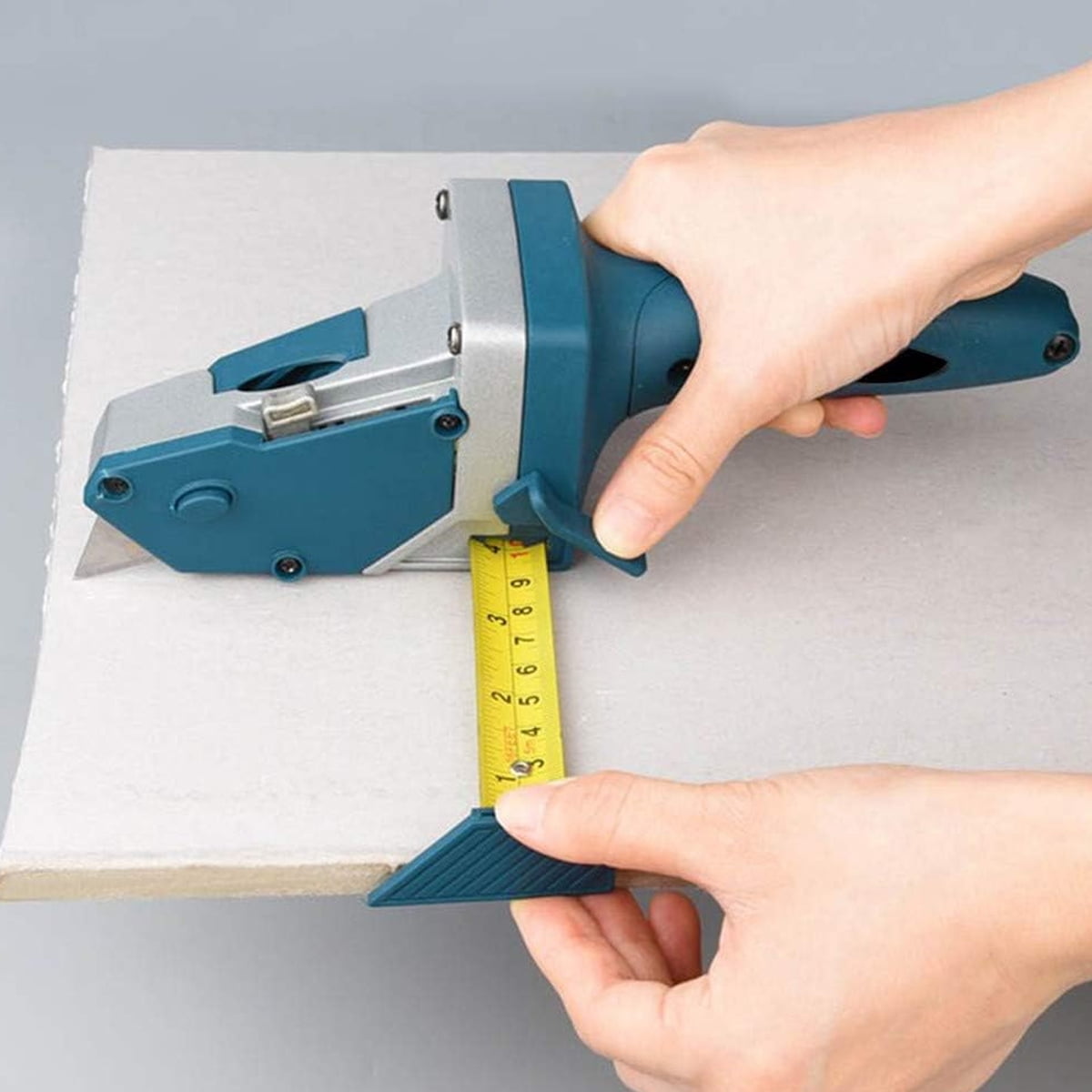 Tool with built-in scale for accurate cuts Precision gypsum board ...
