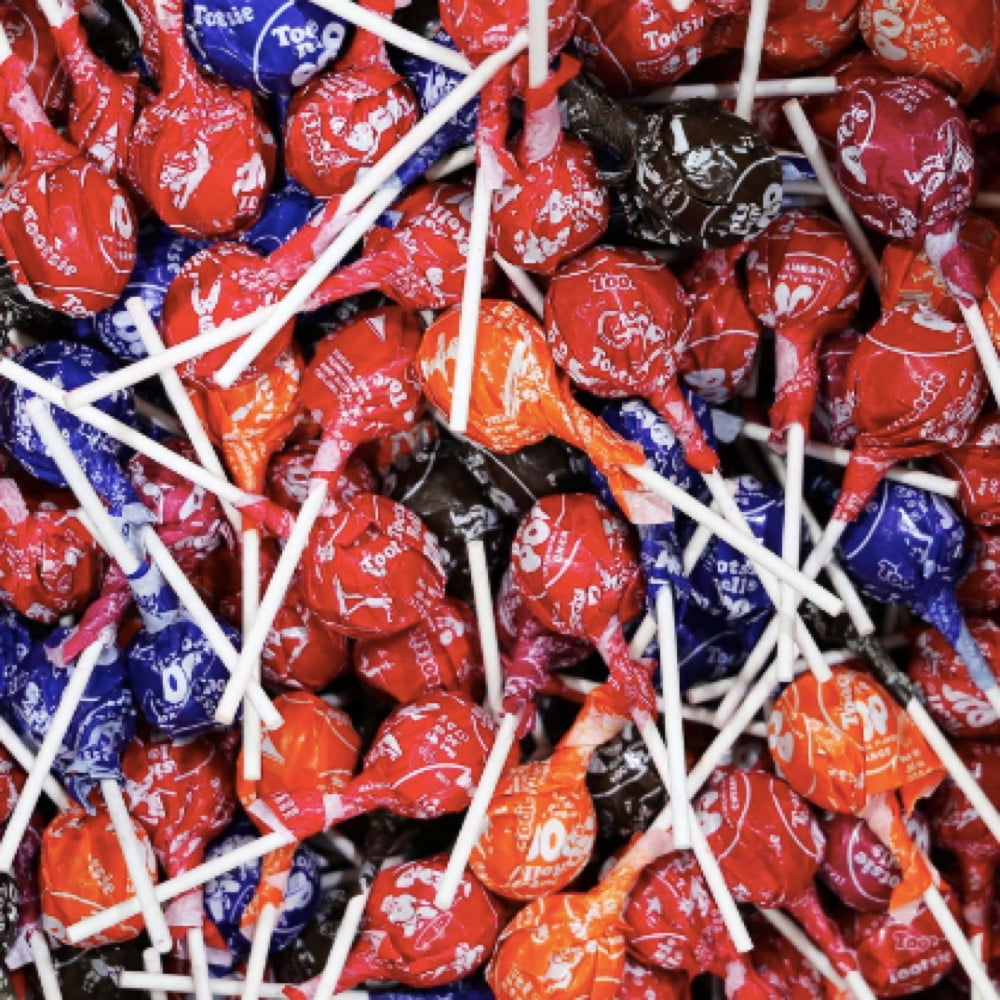 Tootsie Pop Lollipop 5-Flavors Hard Candy Outside with Chewy Tootsie ...