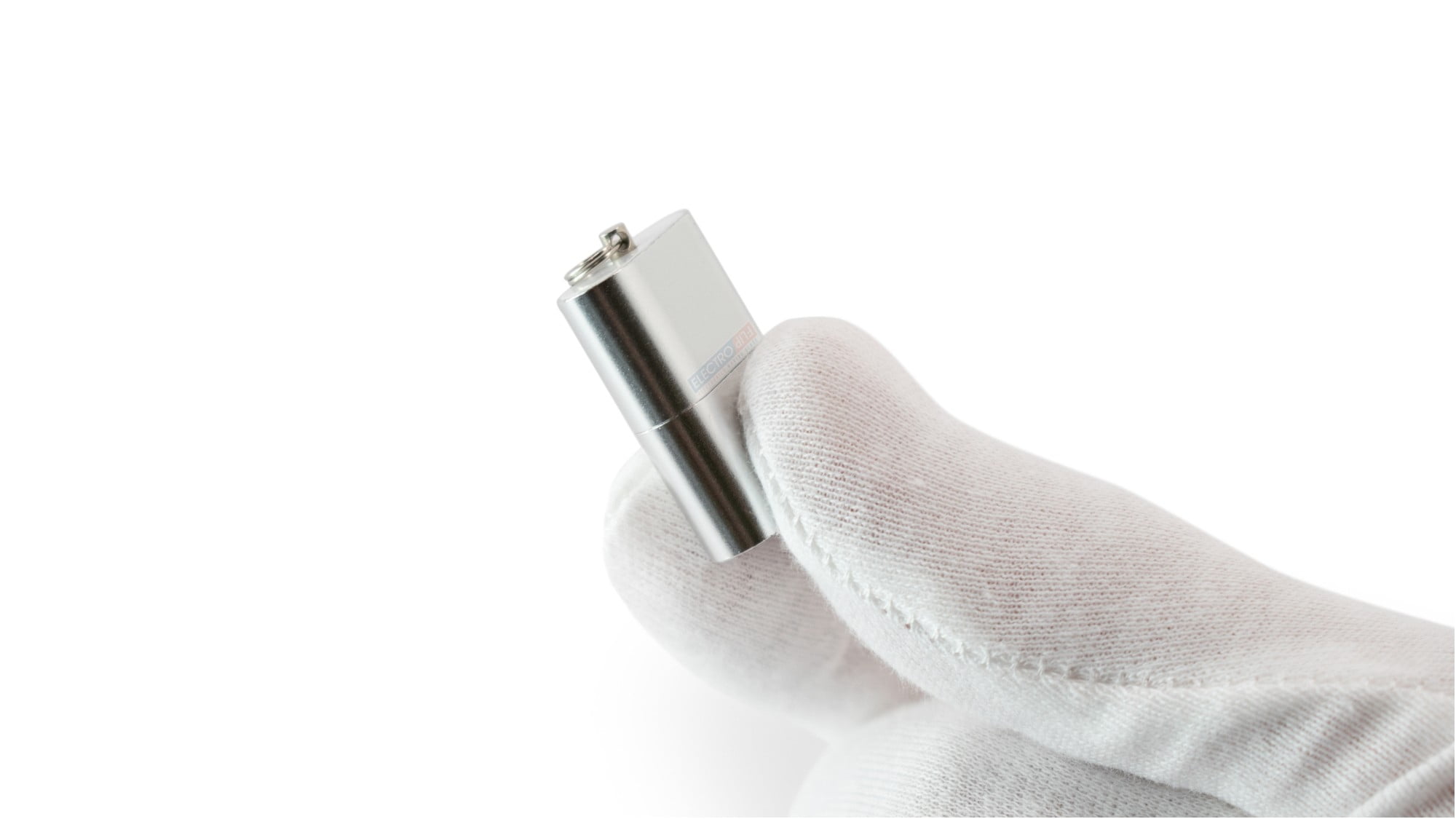 Reliable Metal MicroSD Reader Keychain for Accurate Data Transfer ...