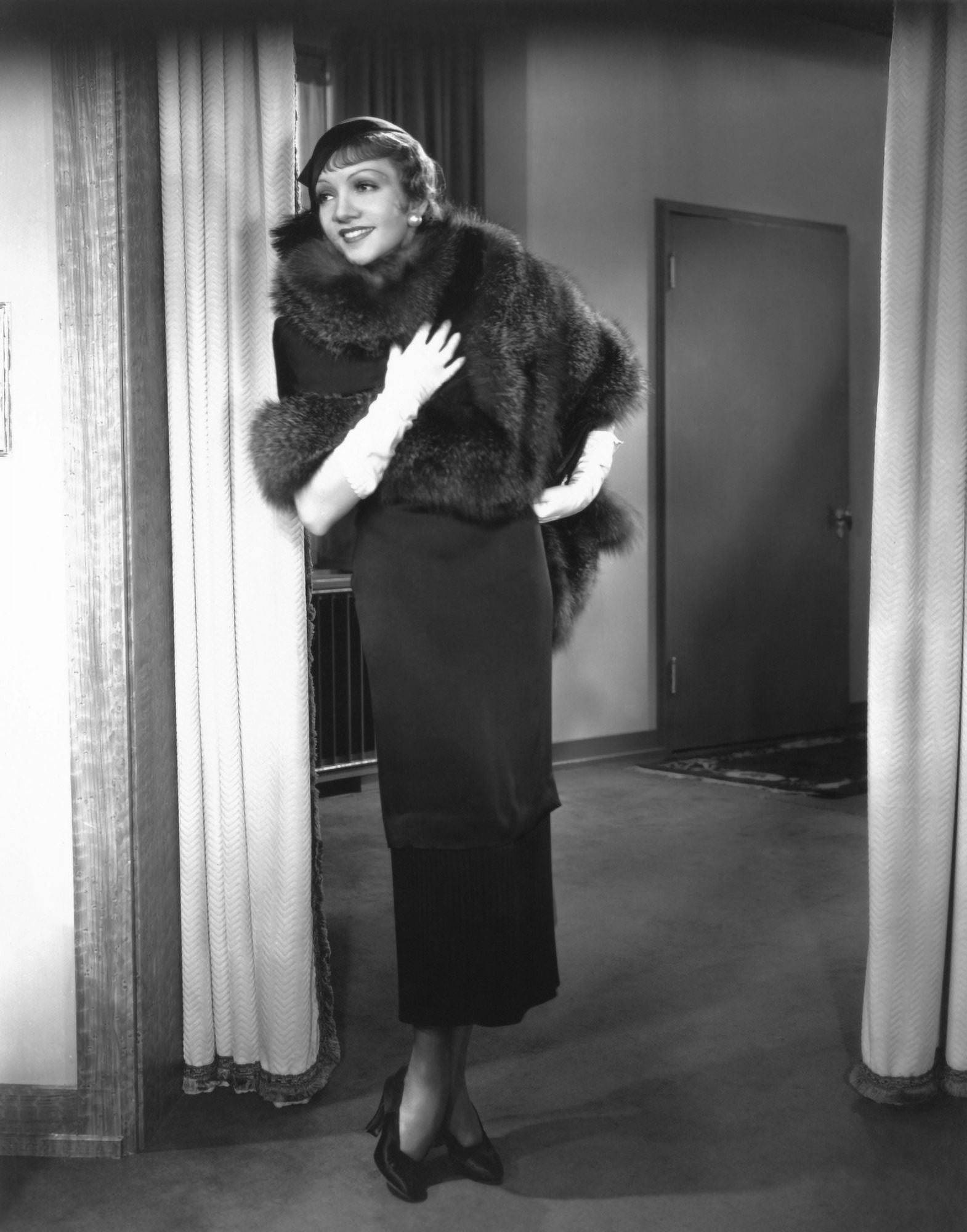 Torch Singer Claudette Colbert 1933 Photo Print (8 x 10) - Walmart.com