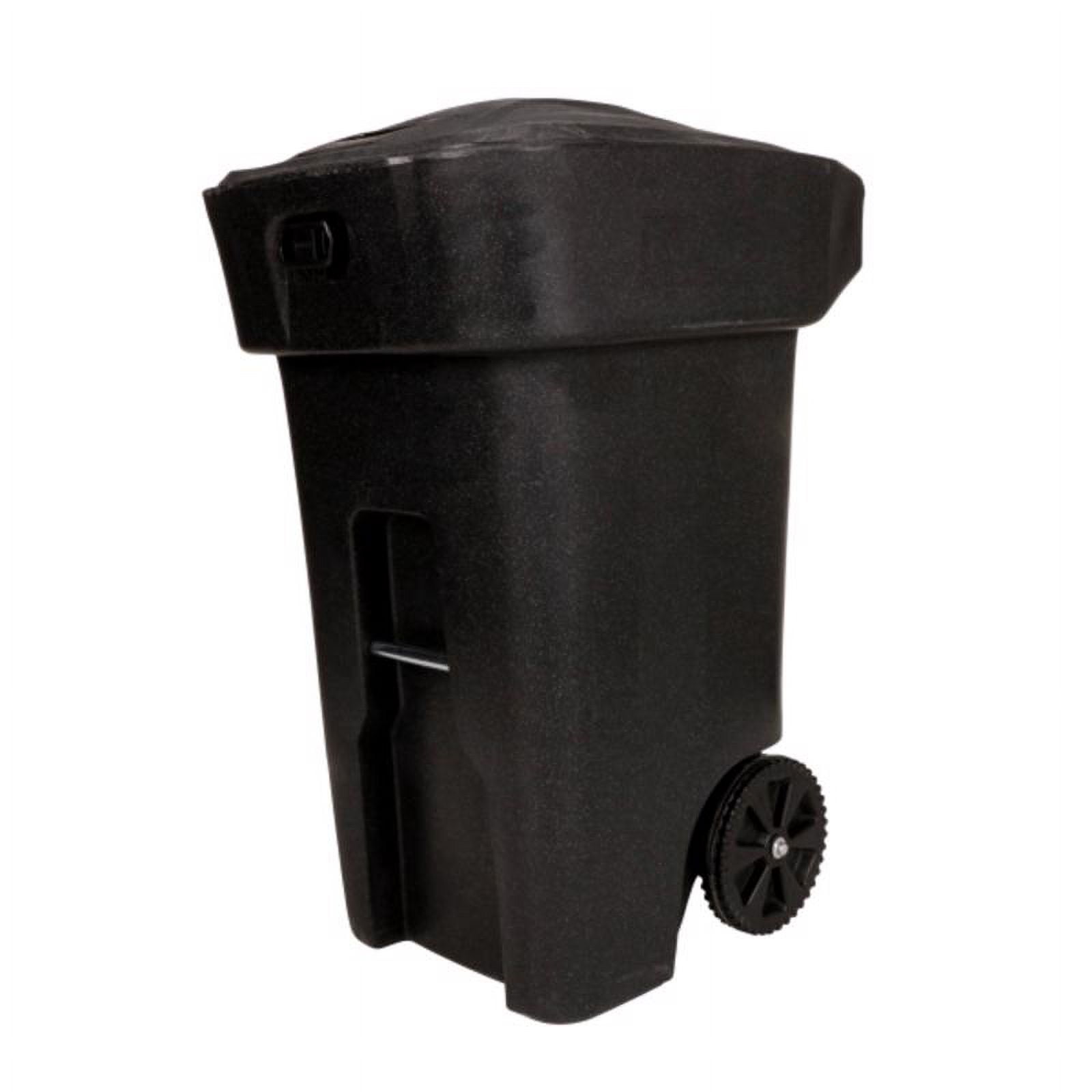 Toter Bear Tough 64 gal Black Polyethylene Wheeled Garbage Can Lid ...