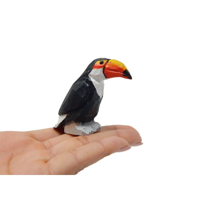 Toucan Bird Figurine Statue Tropical Yellow Beak Decor Miniature ...