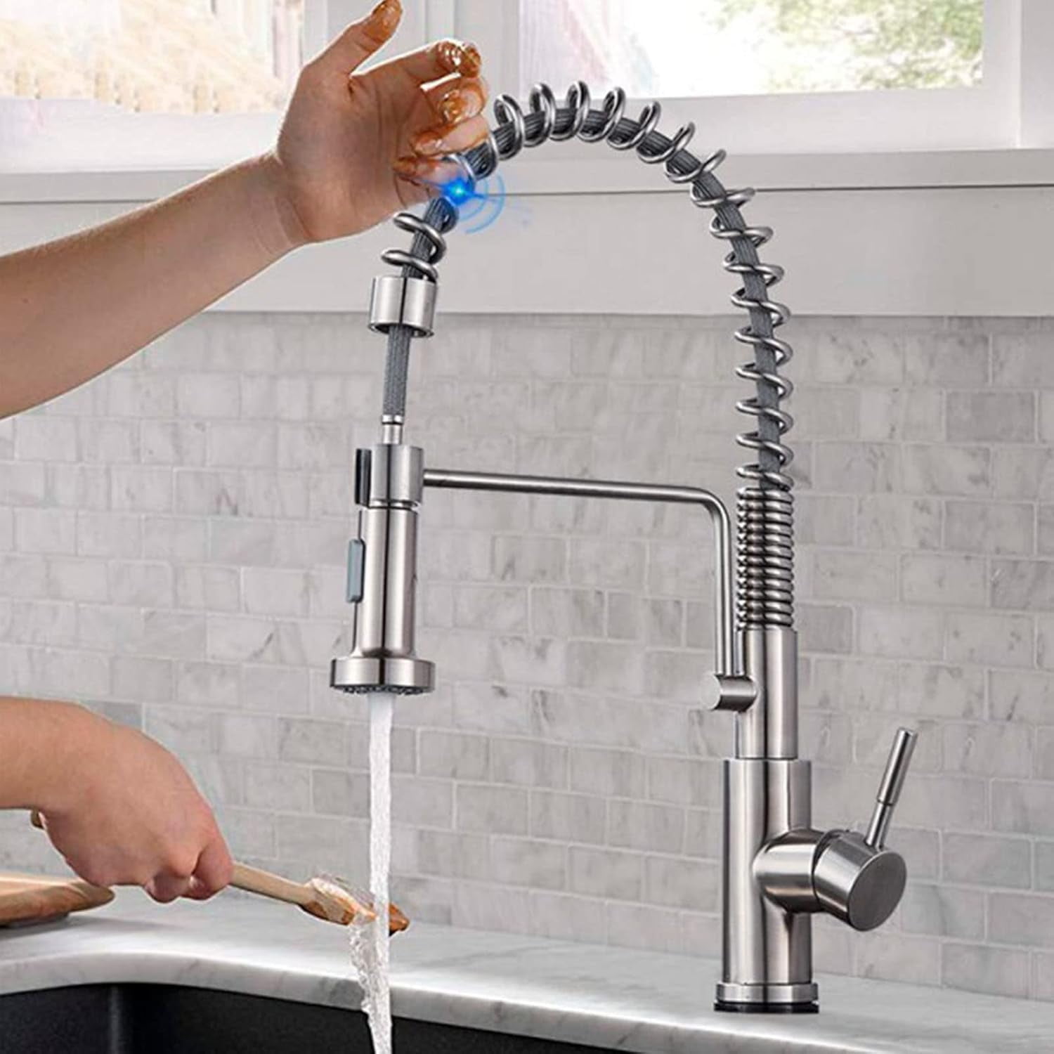 Touch on Kitchen Sink Faucets with Pull Down Sprayer, 360° Swivel Touch ...
