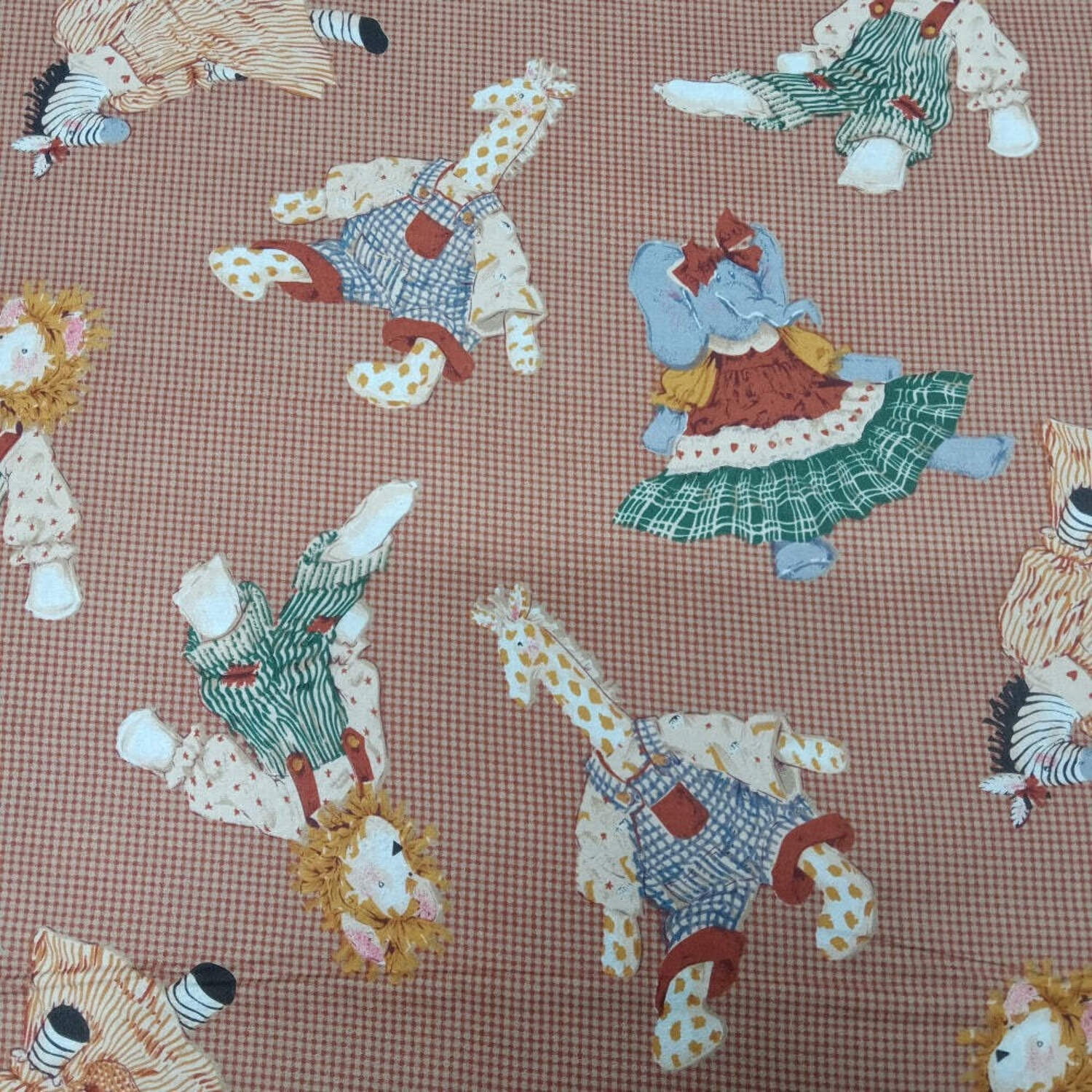 Toy Chest Allover Animals Cotton Fabric - Walmart.com