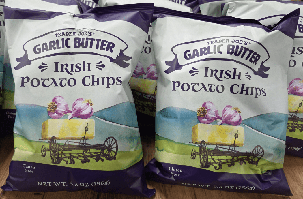 Trader Joe's Gluten Free Garlic Butter Irish Potato Chips 5.5oz 156g (2 ...