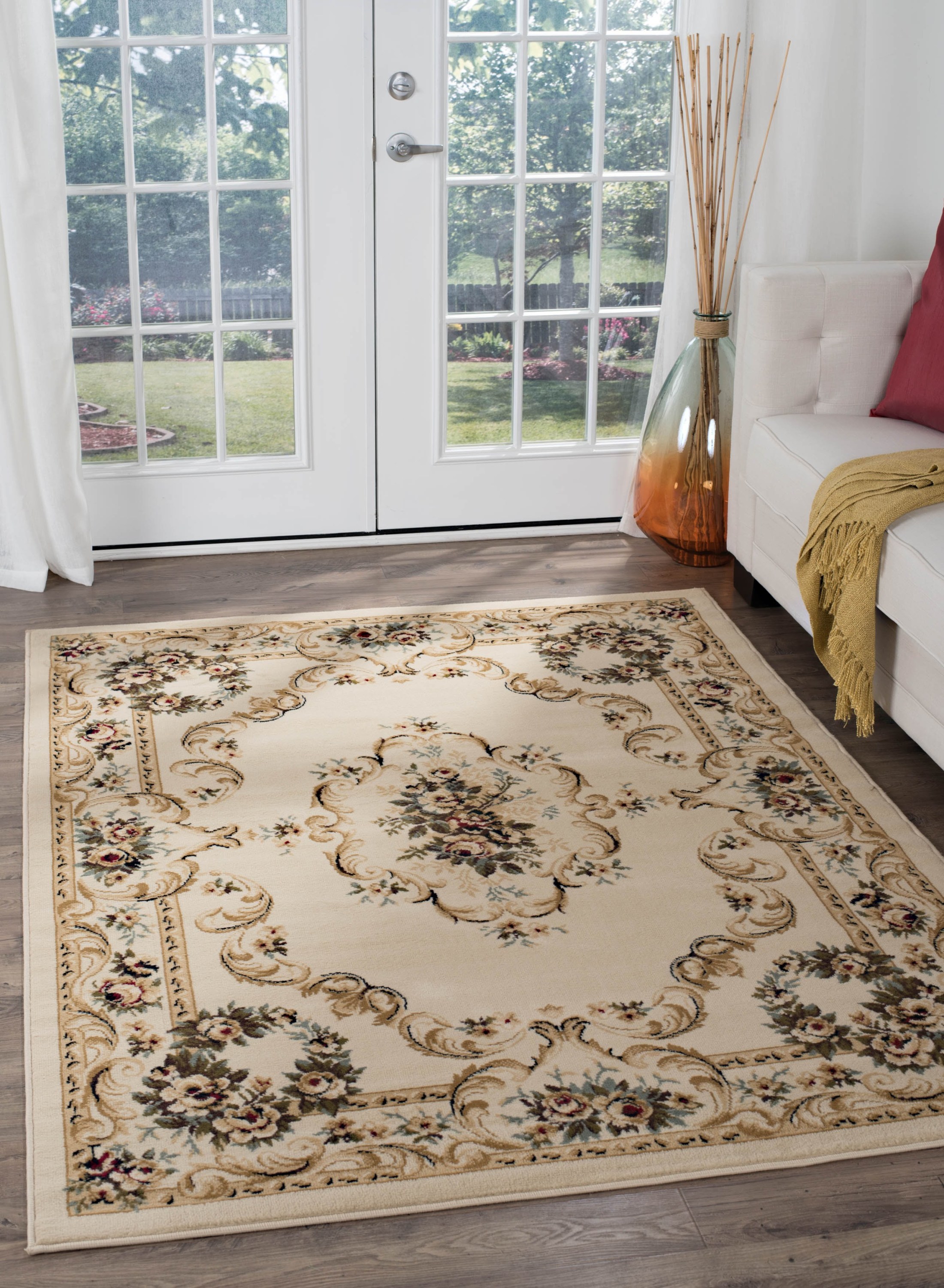 Traditional 8x10 Area Rug (7'6'' x 9'10'') Floral Beige, Red Living ...