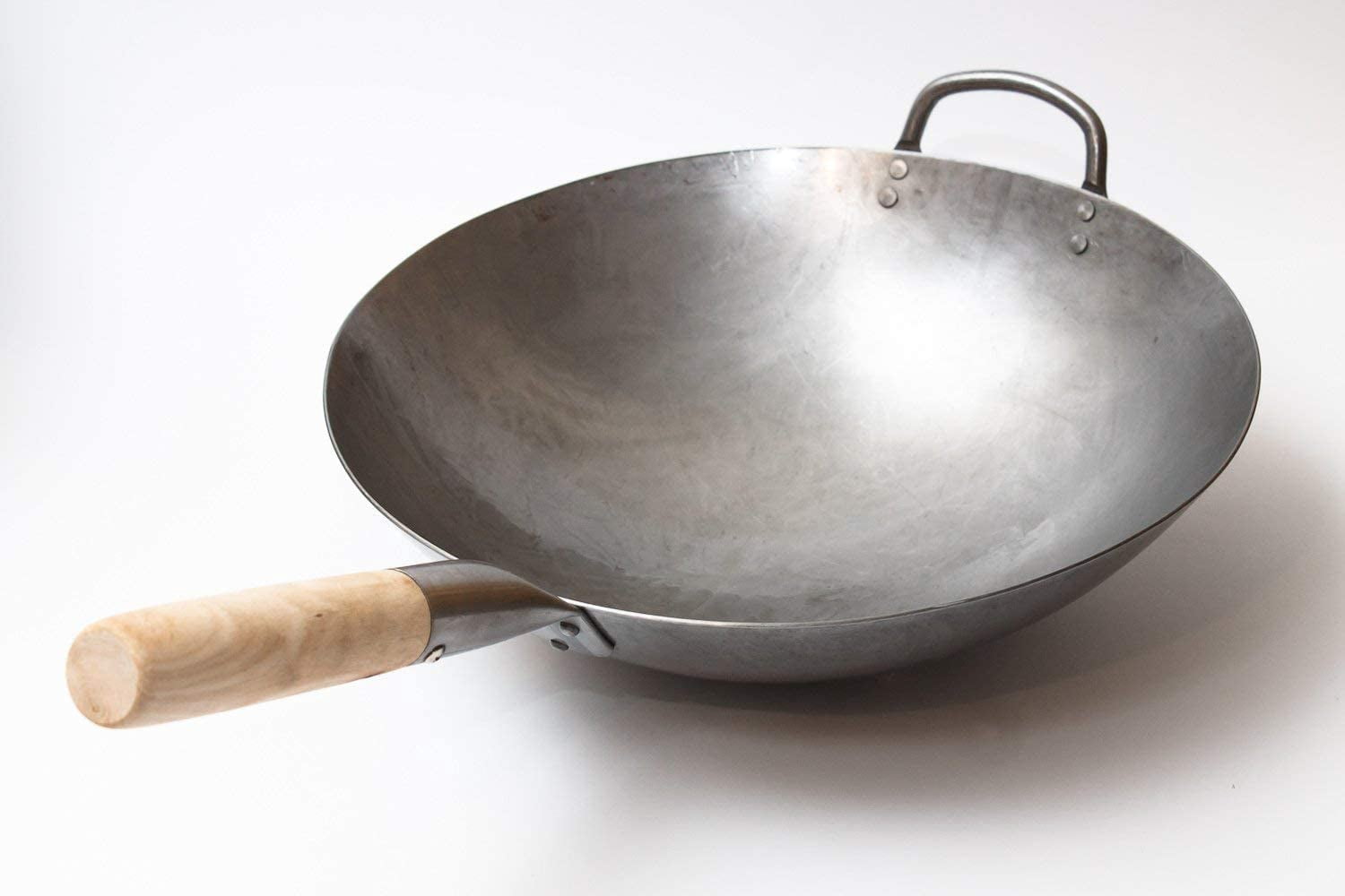 Traditional Hand Hammered Chinese Carbon Steel Wok with Wooden and ...