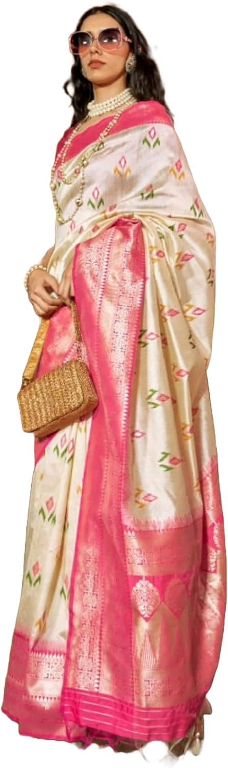 Traditional Indian Women Handloom Weaving Saree & Blouse Muslim Sari ...