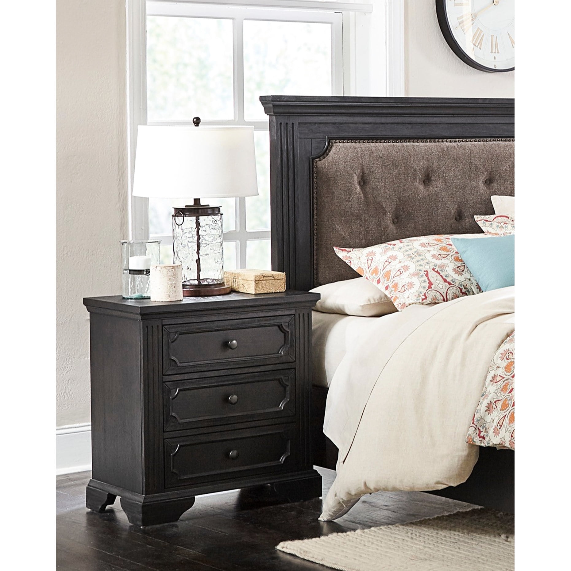 Traditional Nightstand with 3 Drawers / Bedroom Setup / Charcoal Finish ...