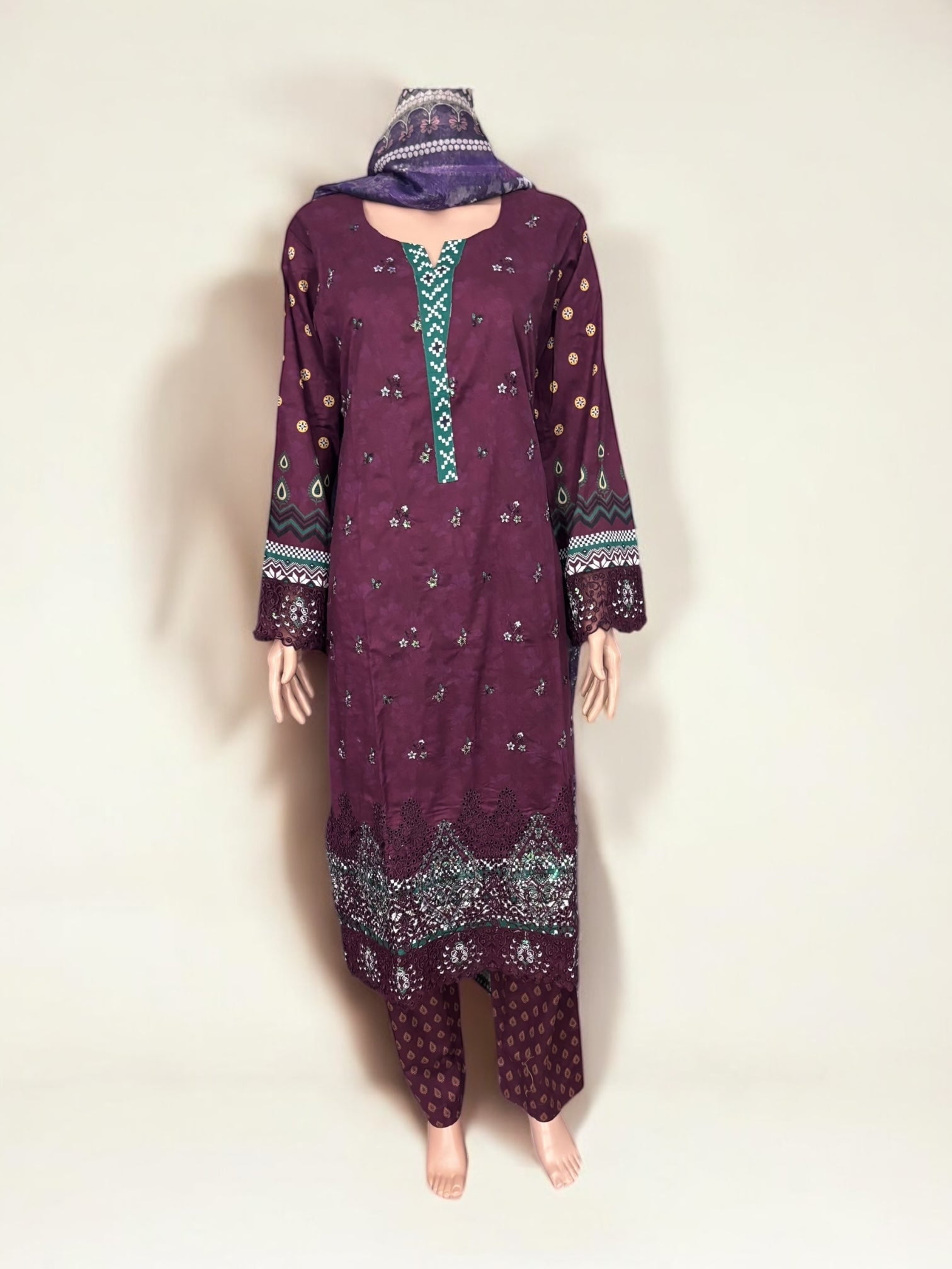 Traditional Pakistani Salwar Kameez, Cultural Wear for Women,267 ...