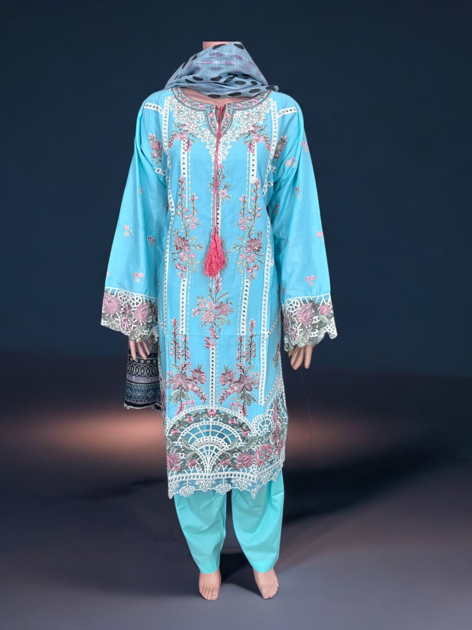 Traditional Pakistani Salwar Kameez, Cultural Wear for Women,269 ...