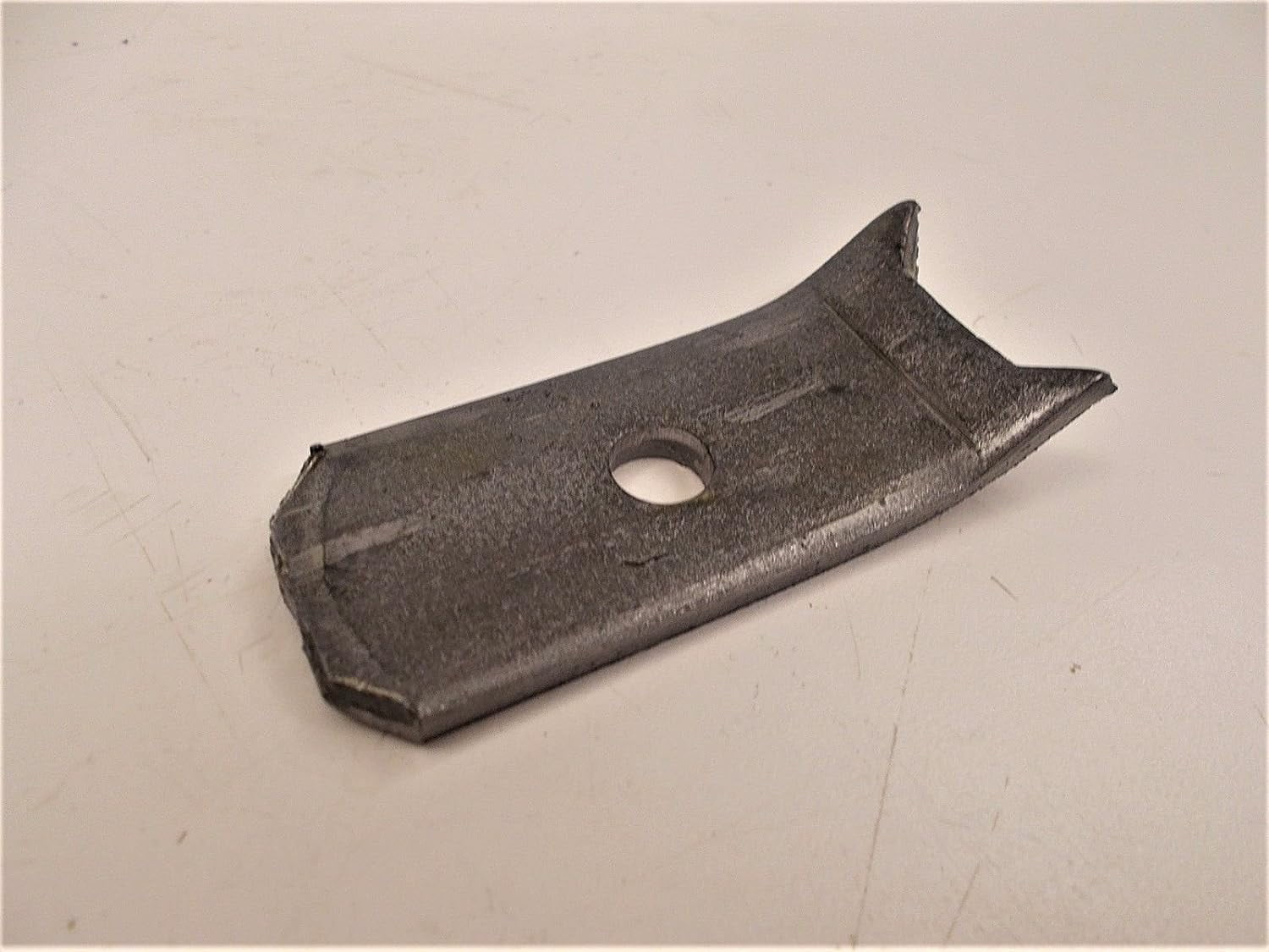 Trailer Floor Hold Down Clip Steel 1/4" Plate Floor Decking Bearclaw ...