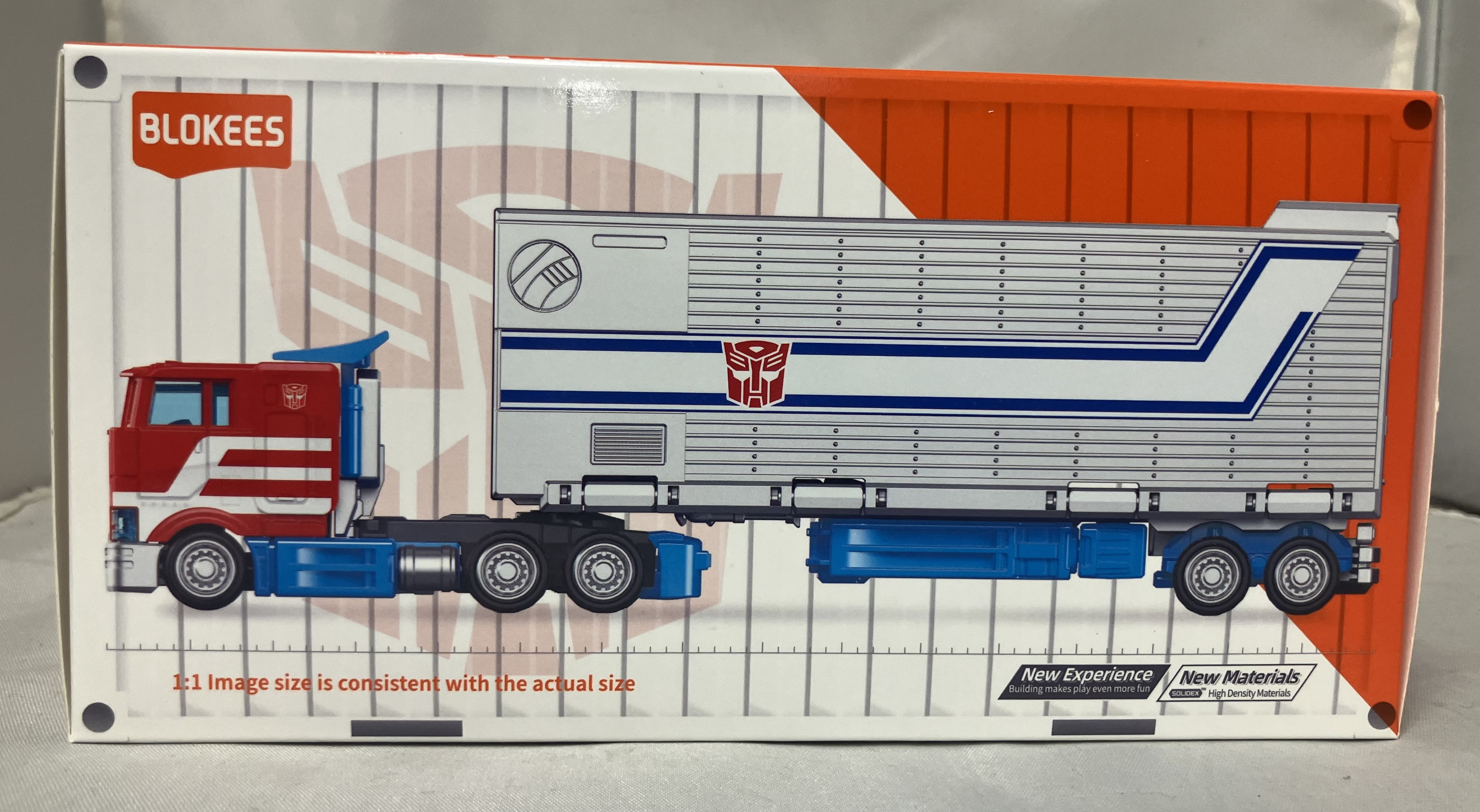 Transformers Blokees Optimus Prime with Trailer CT01 Model Kit Full ...