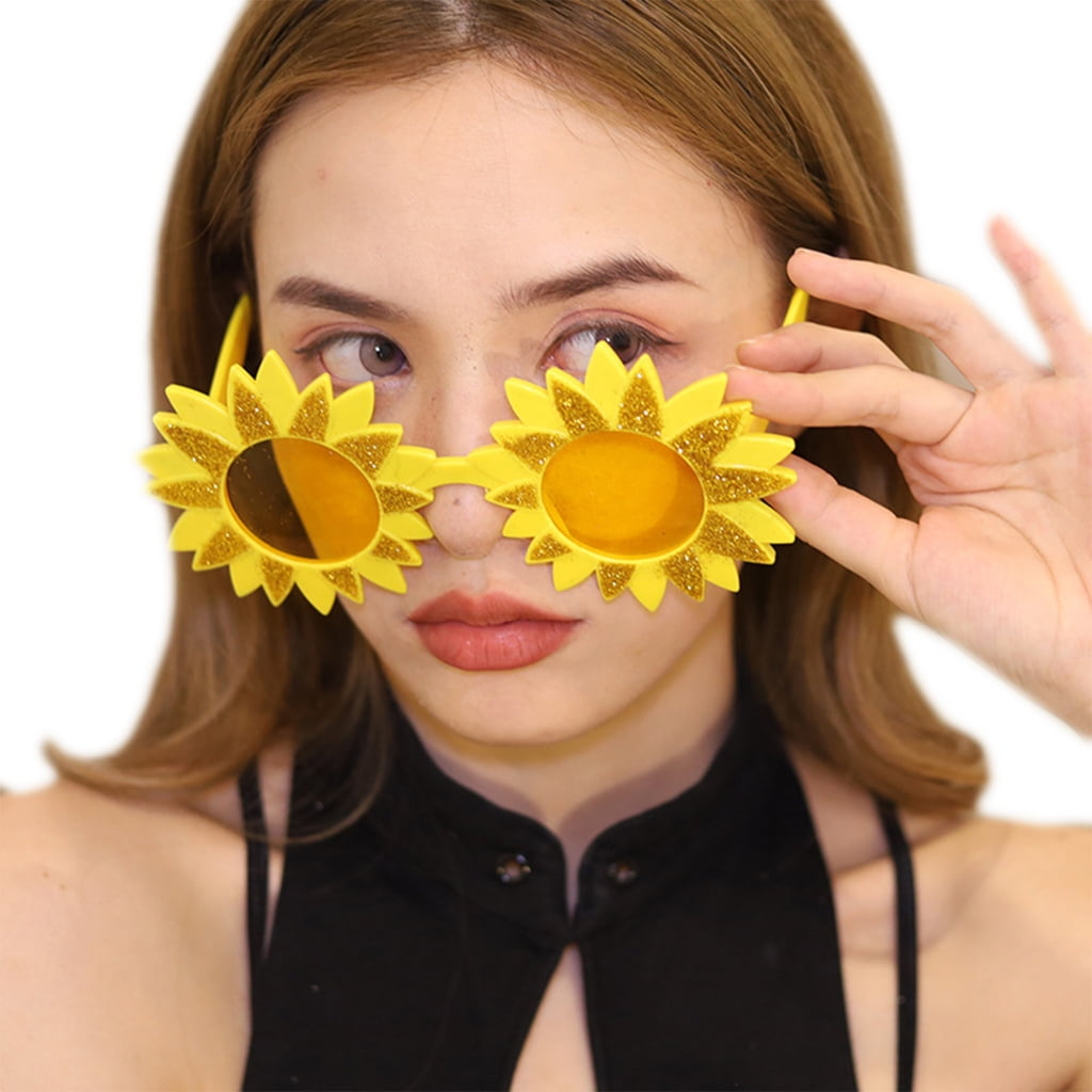 Travel Essential Street Snap Modern Y2K-style Dancing Props - Walmart.com