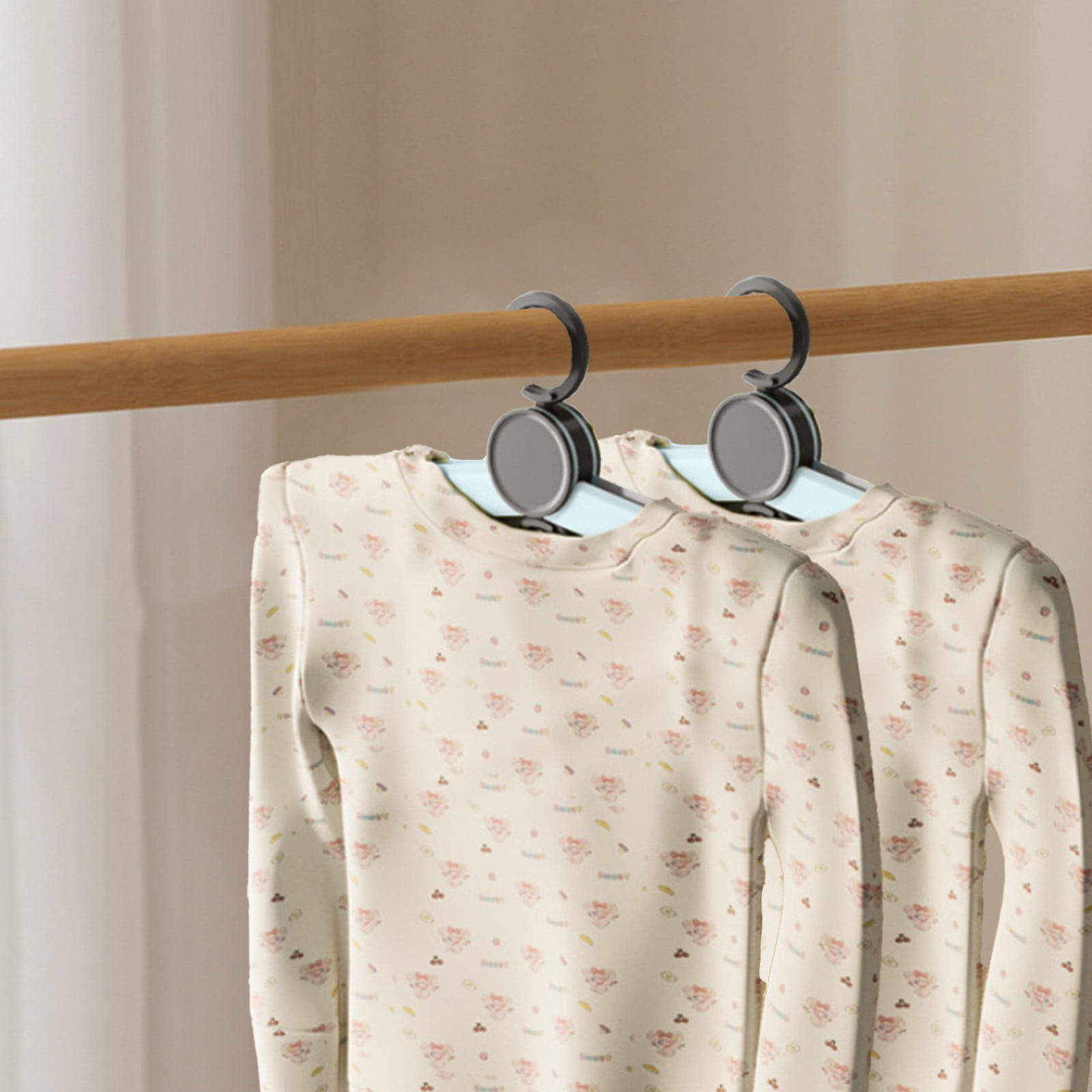 Travel Folding Clothes Hanger - Compact Lightweight Plastic Design ...