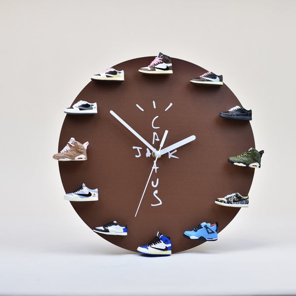 Travis Scott 3D Sneakers Clock with 12 Travis Scott Mini sneakers ...