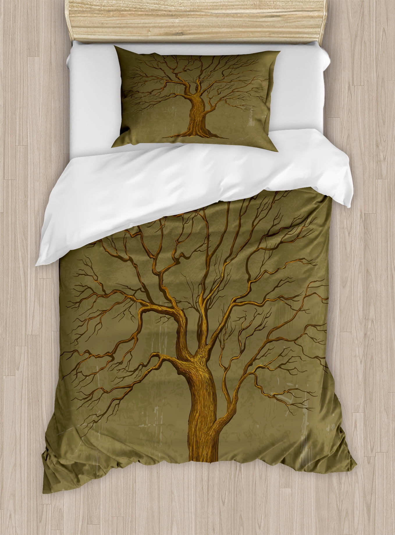 Tree Duvet Cover Set, Illustration of a Big Tree on Antique Old Paper ...