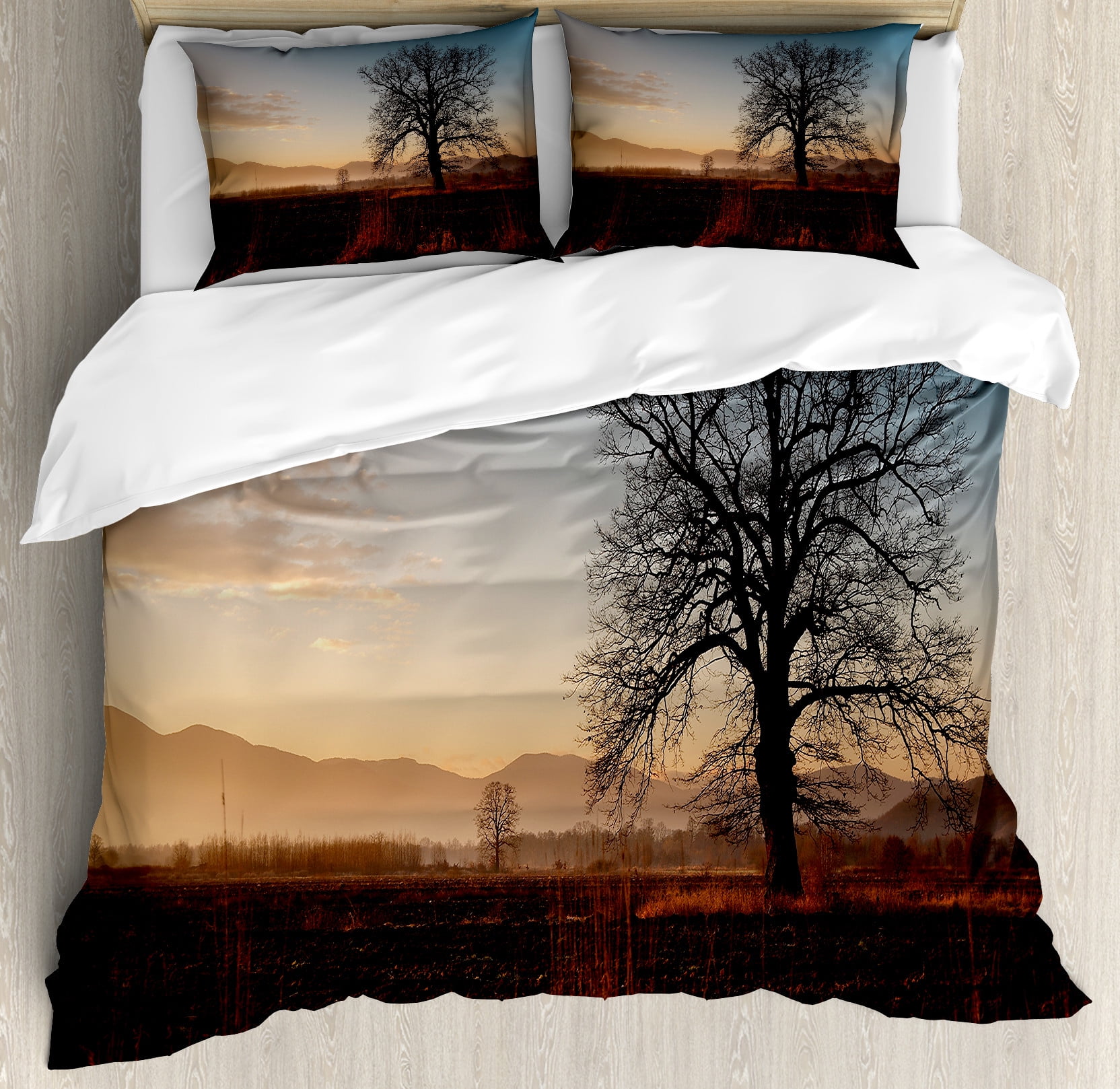 Tree Duvet Cover Set, Oak Tree Distant Hills at Sunrise Rural Landscape ...