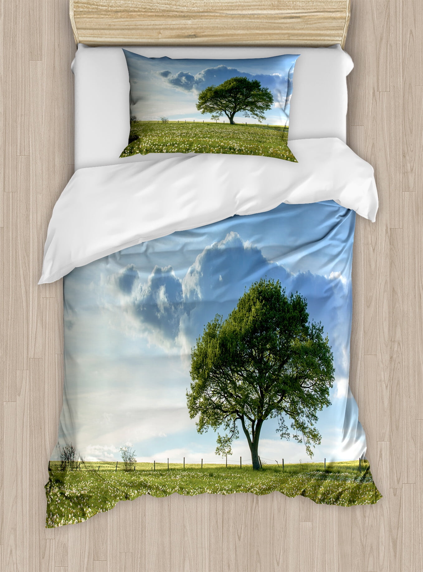 Tree Duvet Cover Set, Tree on a Wide Dandelion Flower Field Fluffy ...