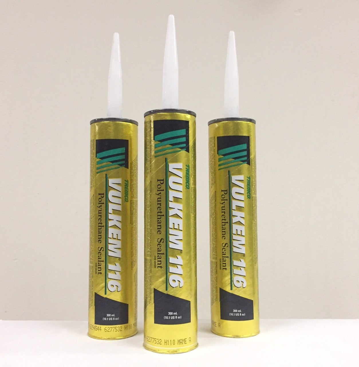 Tremco Vulkem 116 High-Performance Polyurethane Sealant, 10.1 oz, White (case of 3) - Walmart.com