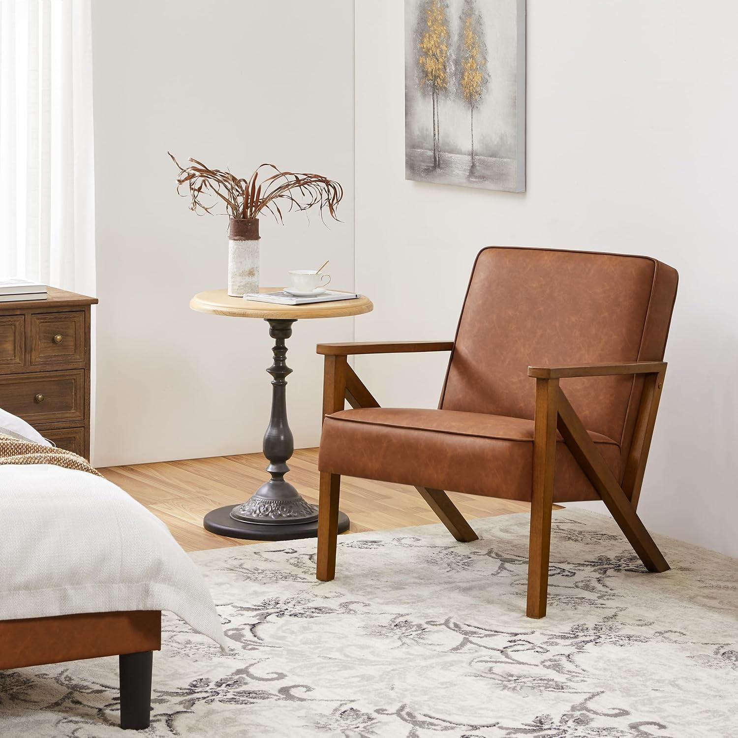 Trending Chair Faux Leather Armchair Lounge Chair with Wood Frame ...