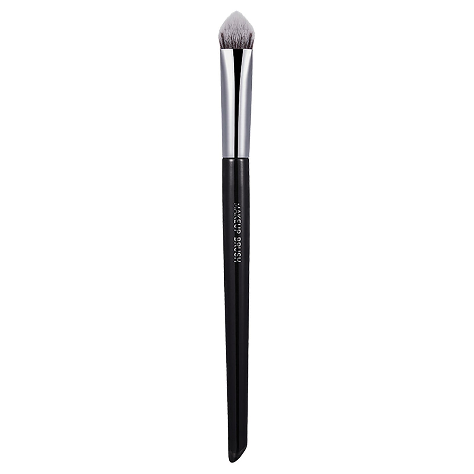 Triangle Conical Concealer Brush for Coverage and Makeup Application ...