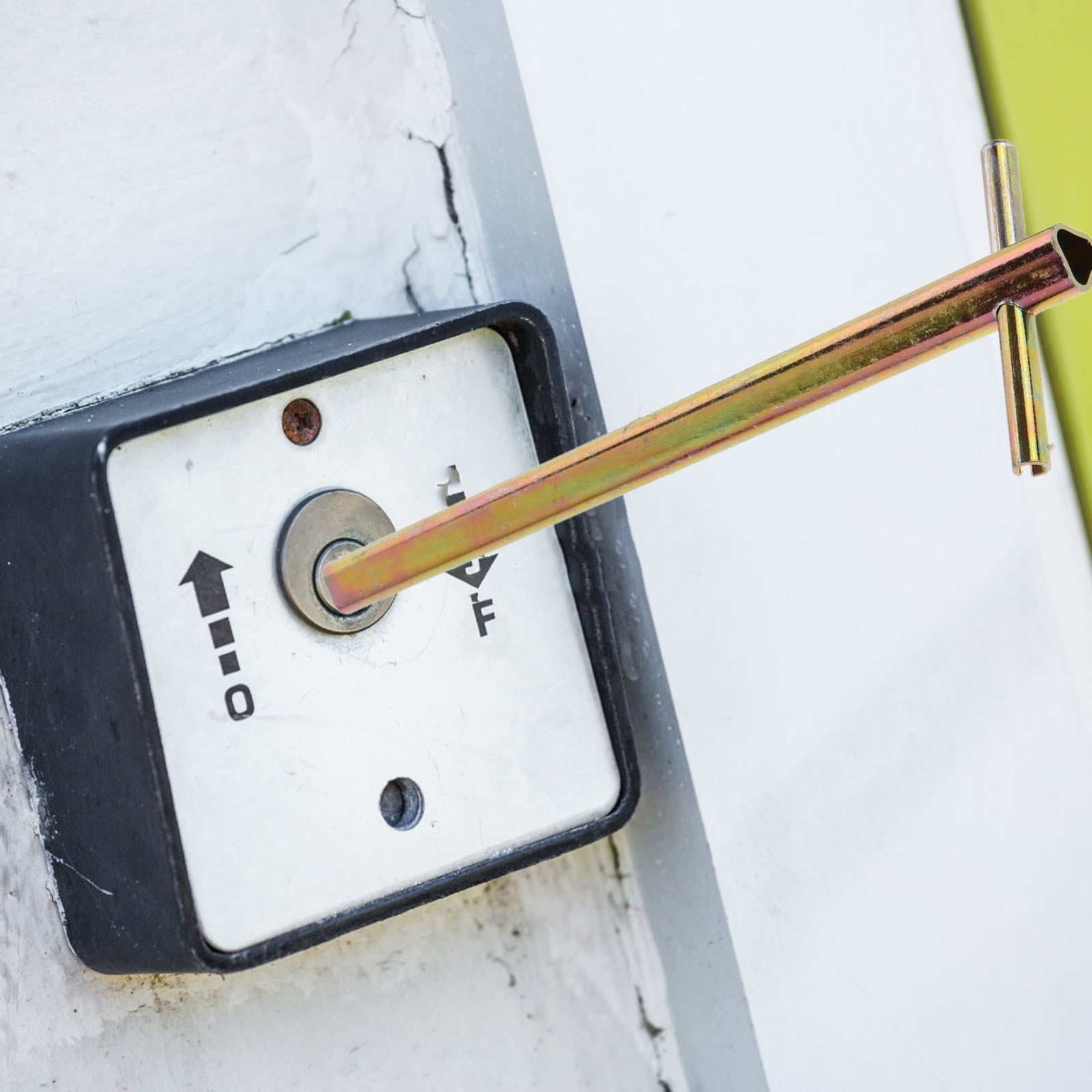 Triangular Key Universal Utility Key Triangle Elevator Door Key Spanner ...