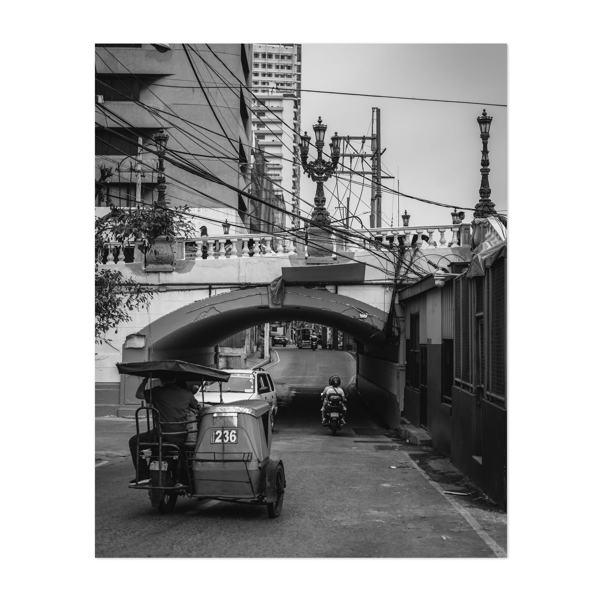 Tricycle, Binondo B&W - Manila Philippines Photography Street ...