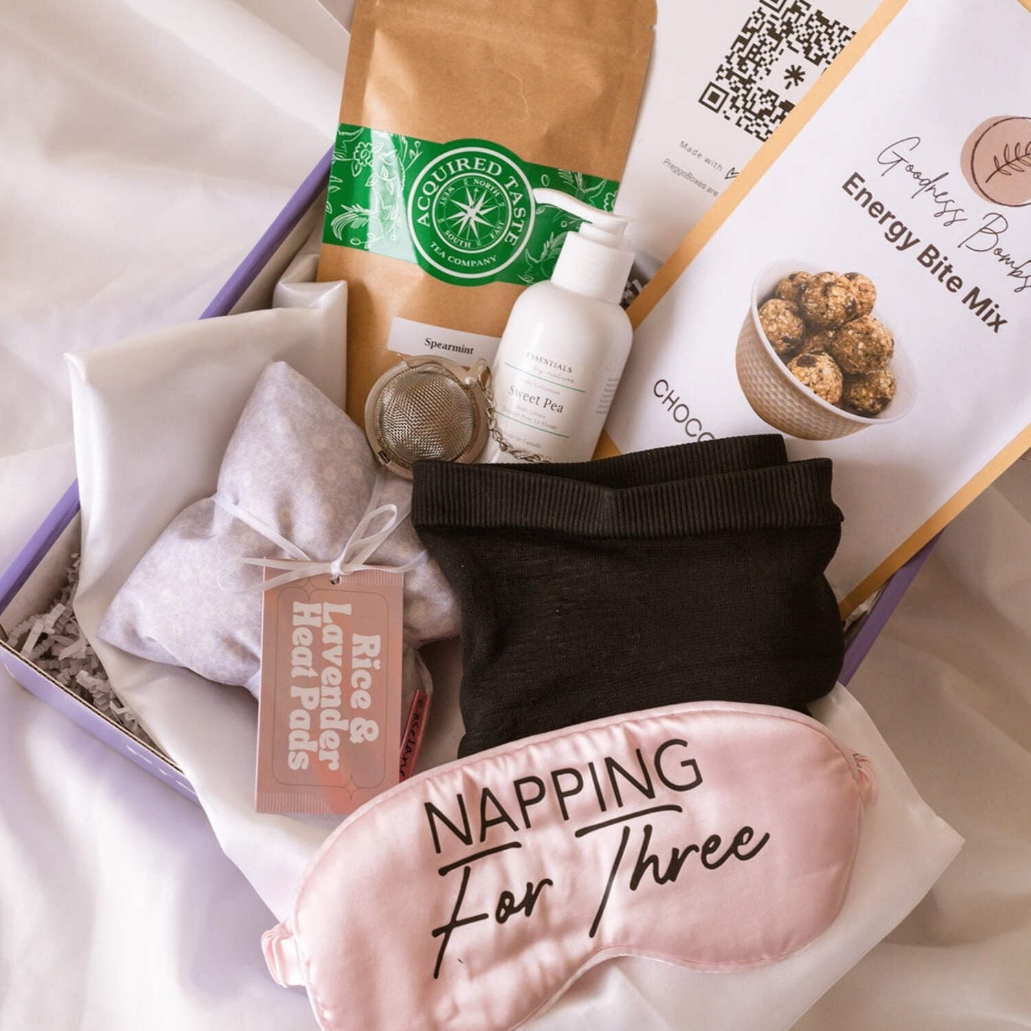 Trimester Three PreggoBox – Third Trimester Pregnancy Essentials Gift ...