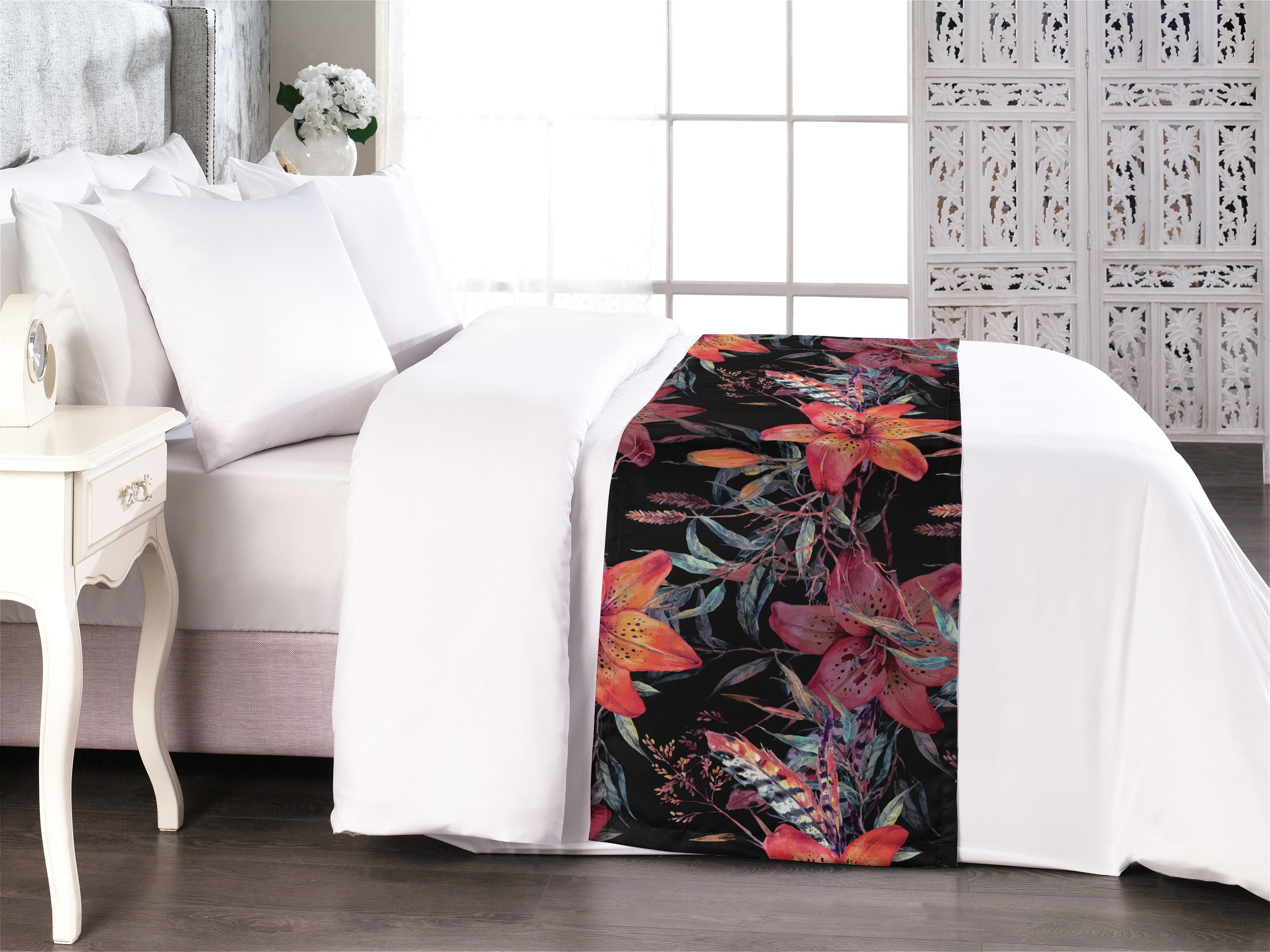 Tropical Jungle Bed Runner, Night Garden of Tiger Lily Pattern Flowers ...