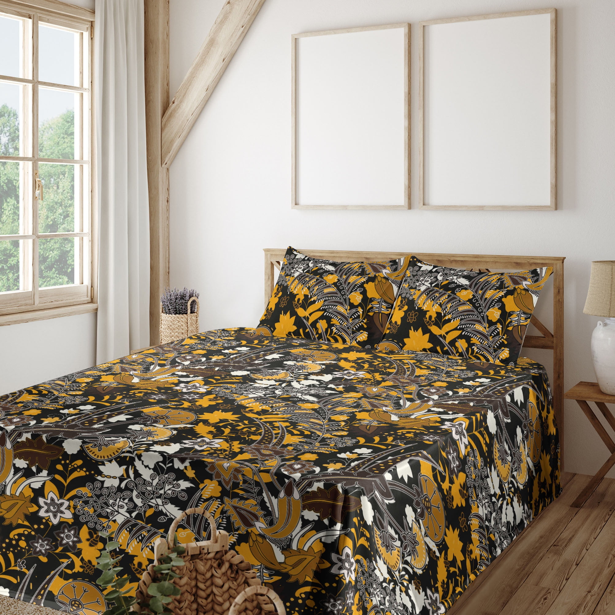 Tropical Sheet Set, Jumble Design Jungle Scene with Exotic Leaves and ...