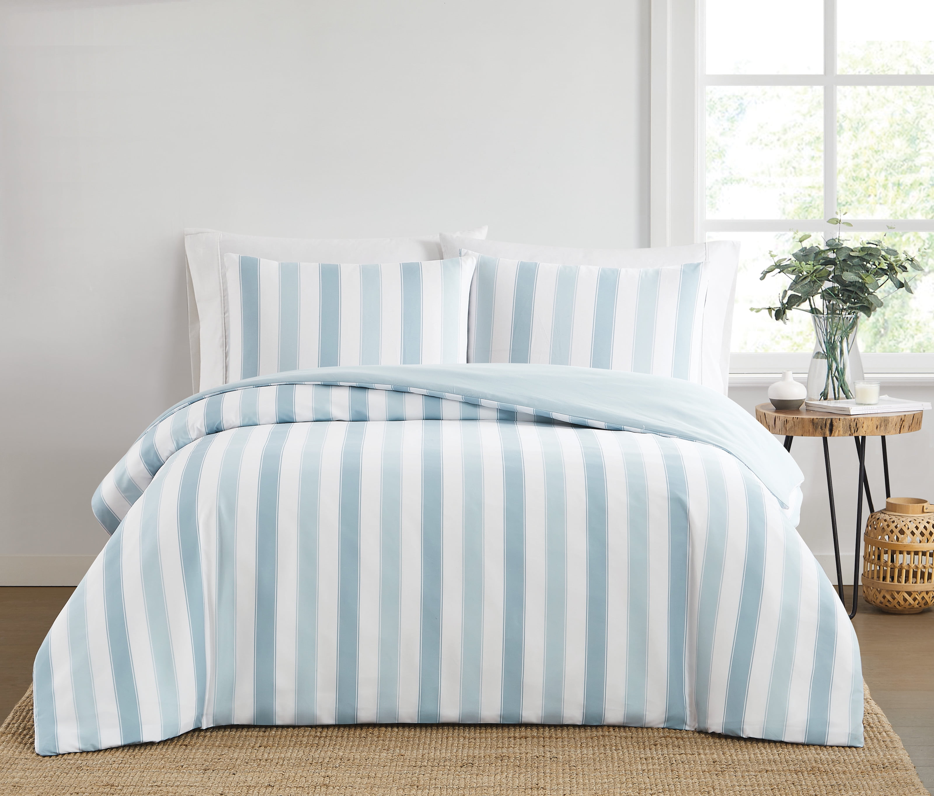 Truly Soft Aiden Stripe Comforter Set Blue Polyester 3-Piece King ...