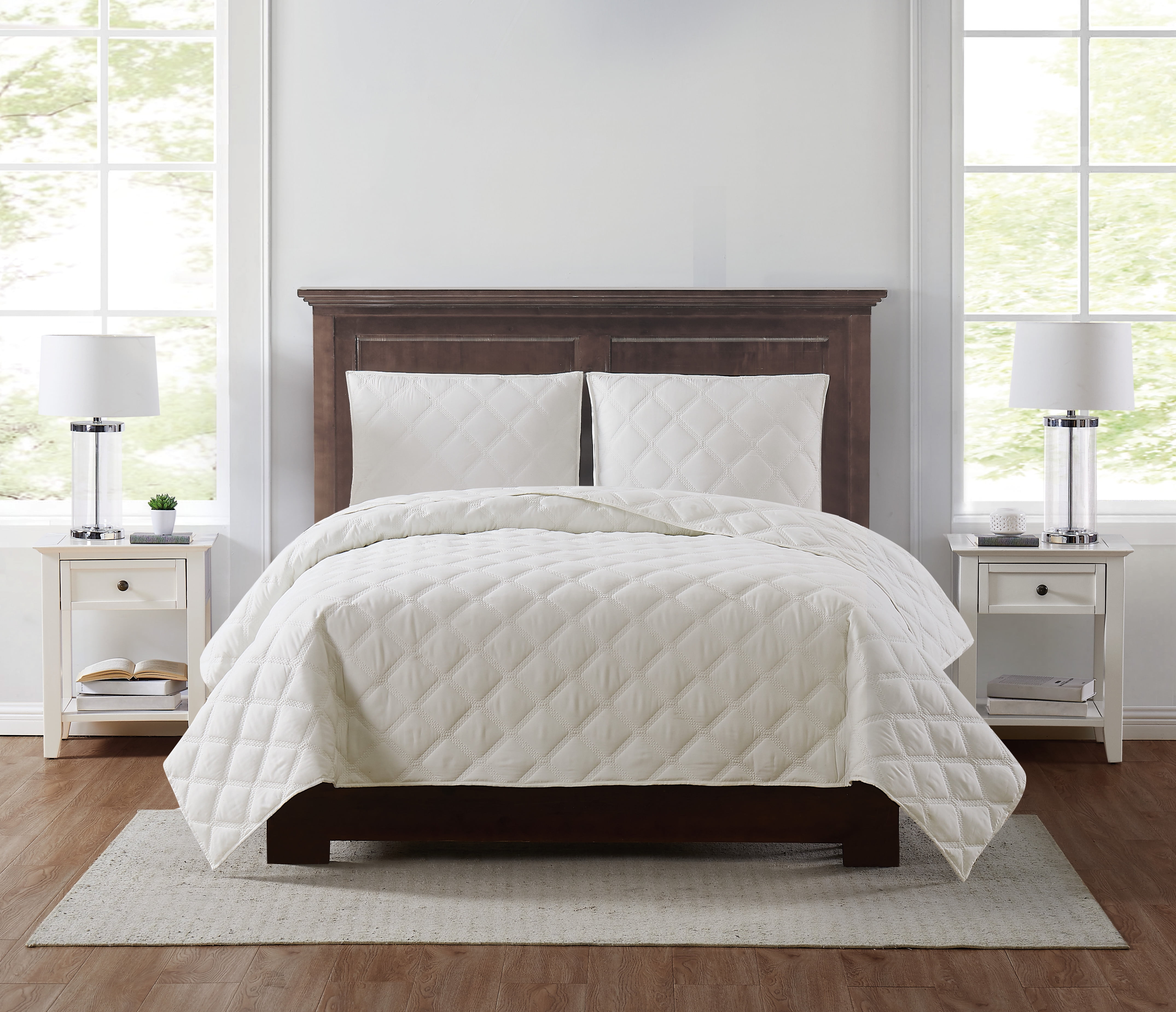 Truly Soft Everyday 3D Puff Quilted Ivory Full/Queen 3 Piece Quilt Set ...