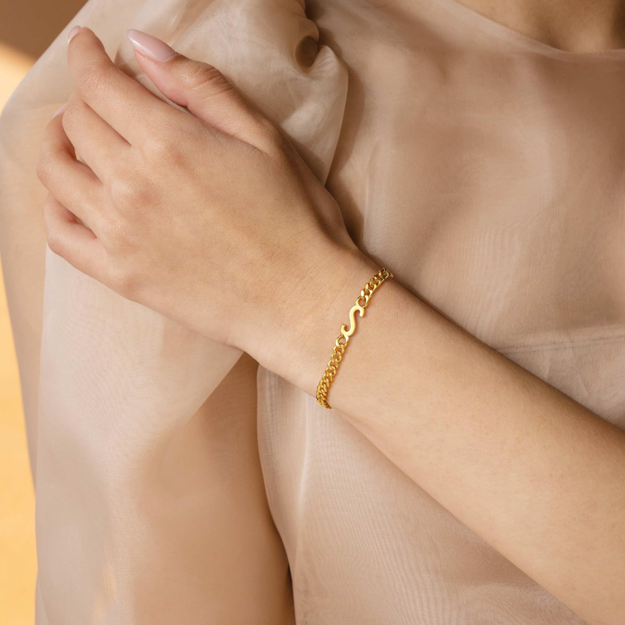 Turandoss Dainty Gold Bracelets for Women 16K Gold Plated Dainty Gold Letter Charm Bracelet for Women Teen Girls Gold Jewelry for Women Trendy