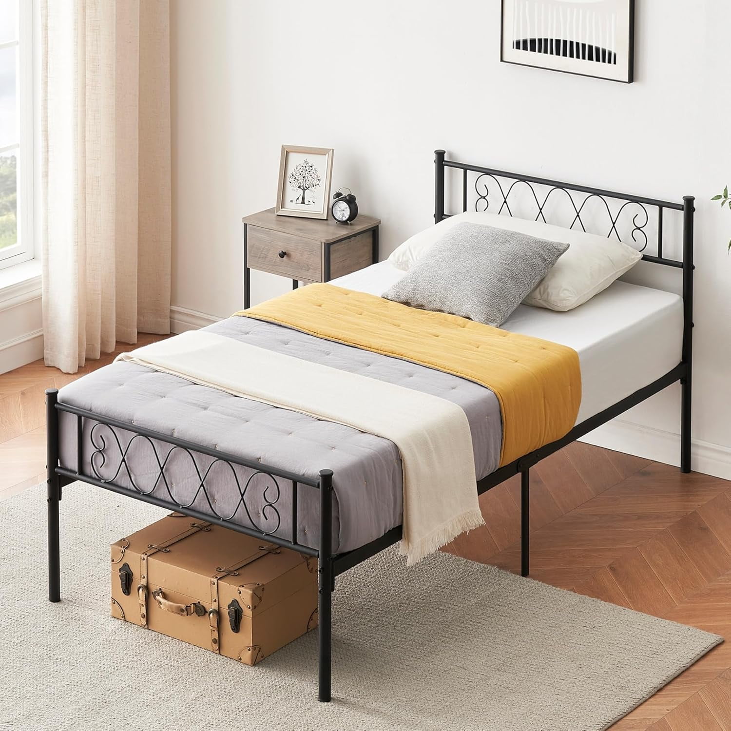 Twin-XL Bed Frame with Iron-Art Sweet Heart Metal Metal Slats Support Platform Bed Frame with ...