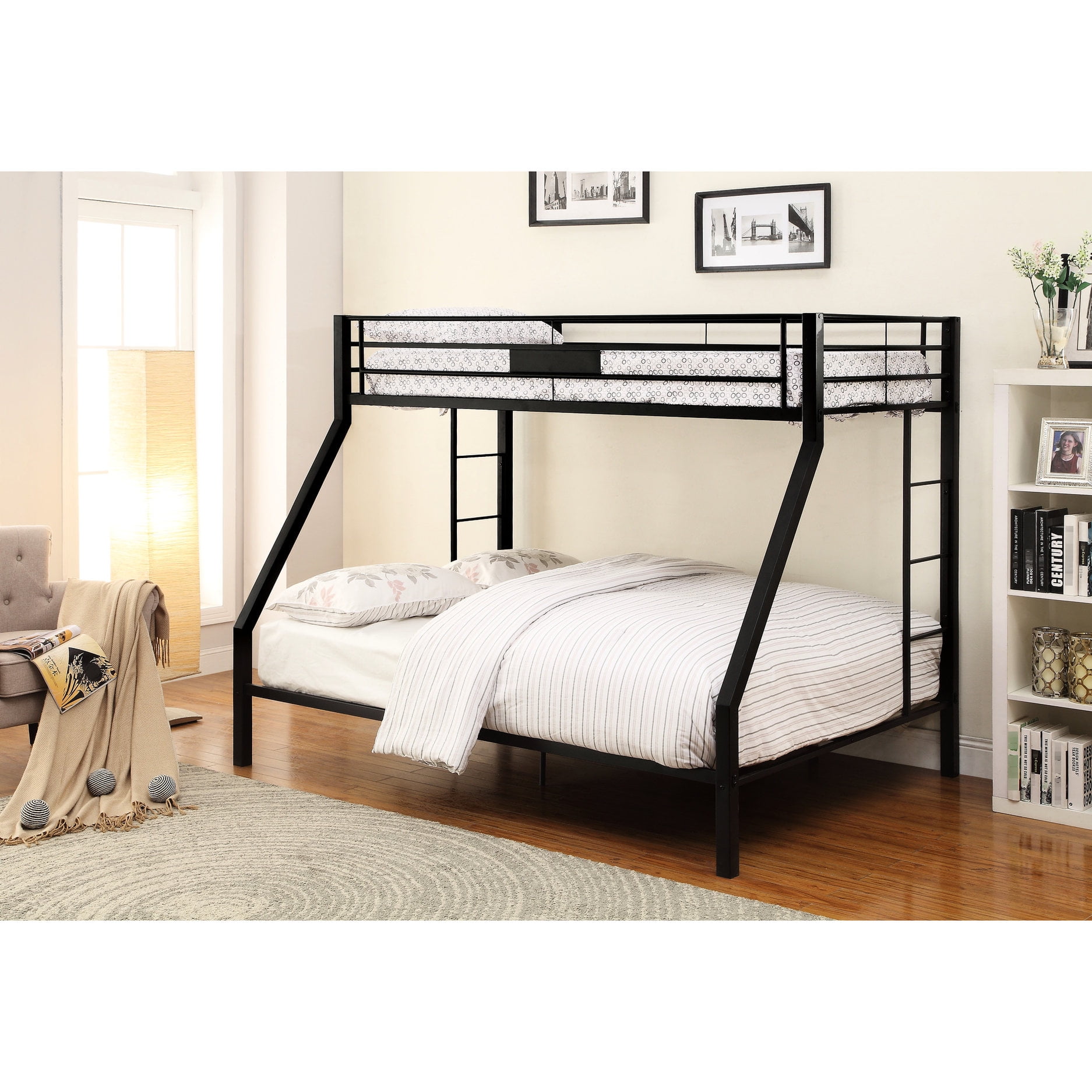 Twin XL/Queen Bunk Bed in Black Finish | Robust Build and Easy Upper ...