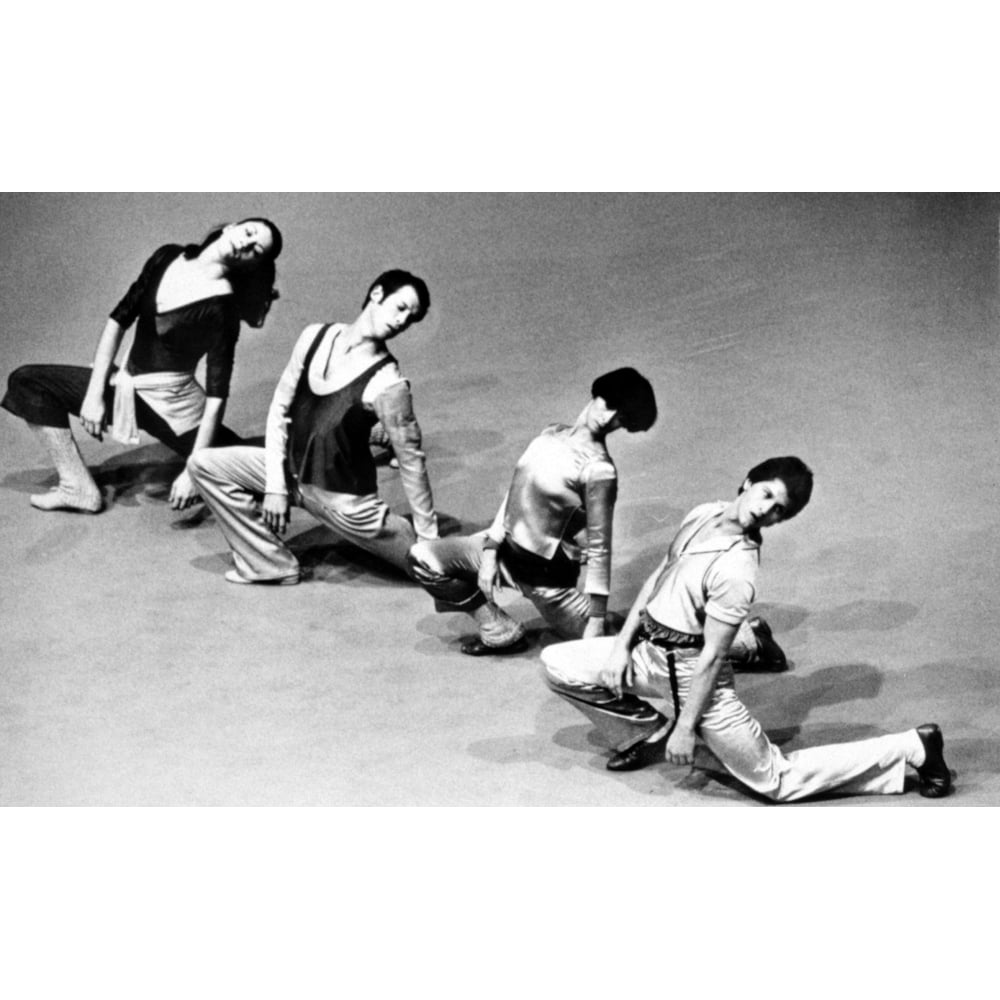 Twyla Tharp With Her Dance Company History Poster Print - Walmart.com