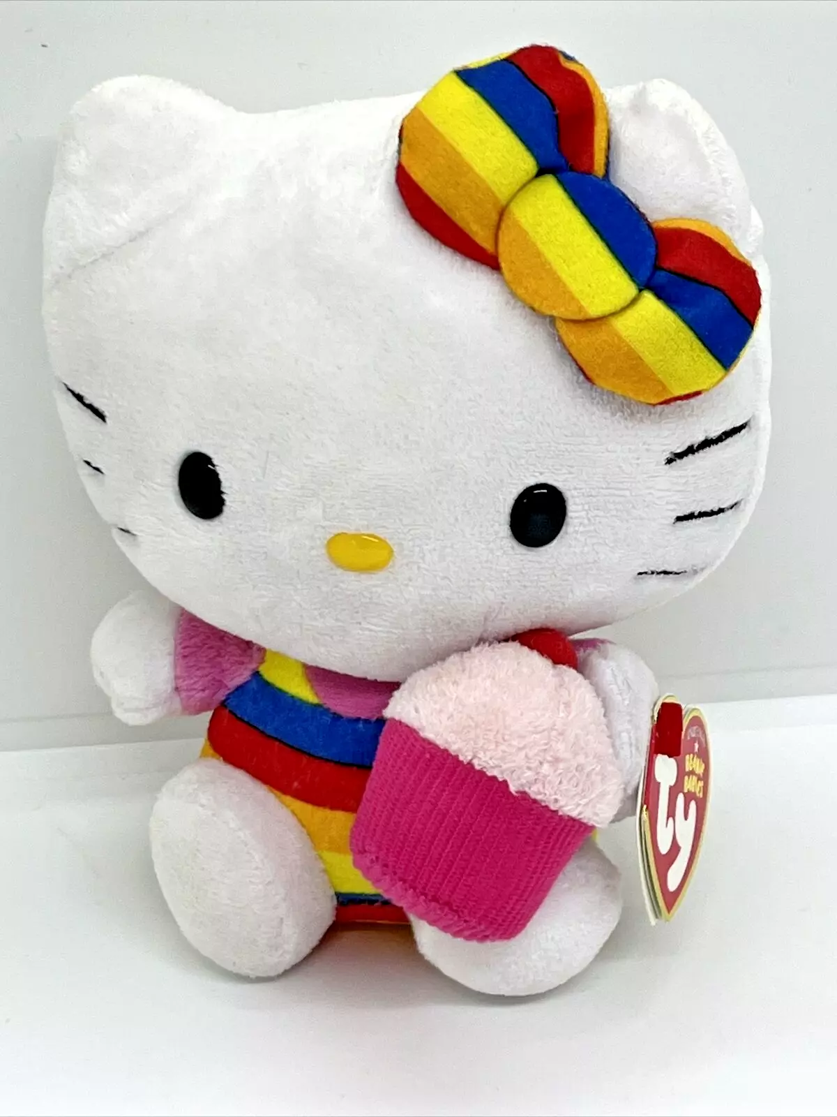 Ty Beanie Baby - HELLO KITTY Cupcake (6" Plush) (BONUS 1 FUN CHOPS ...