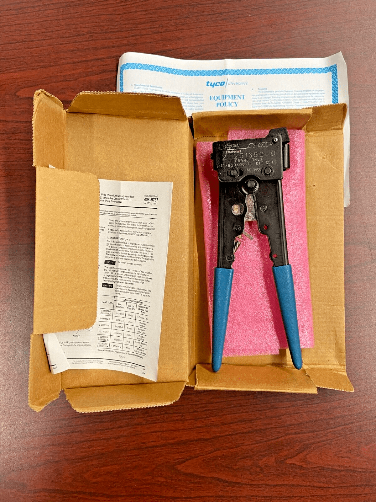 Tyco Electronics AMP 2-231652-0 Ratcheting Modular Plug Crimp RJ45 Side ...